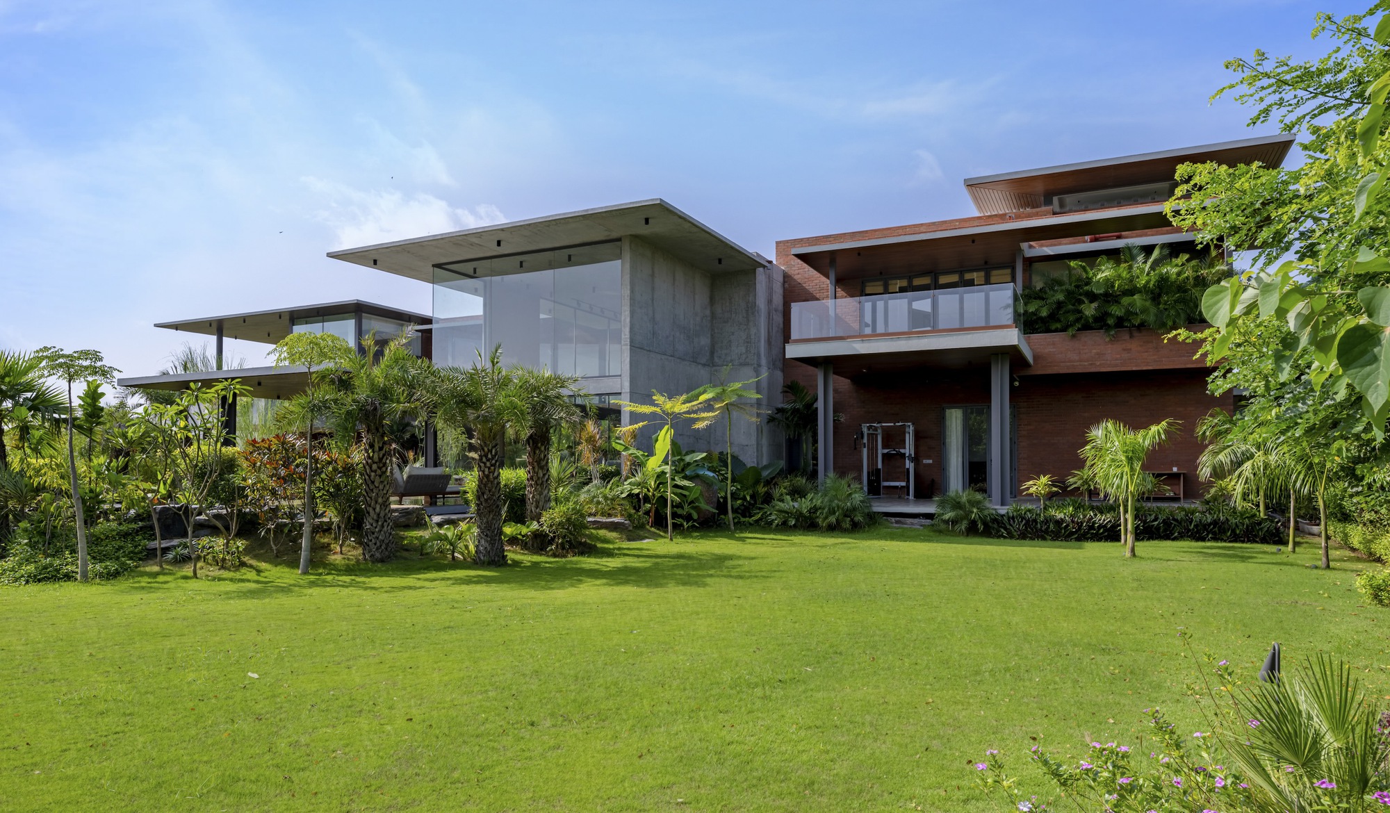 Gallery of Forest of Joy House / Hiren Patel Architects - 6