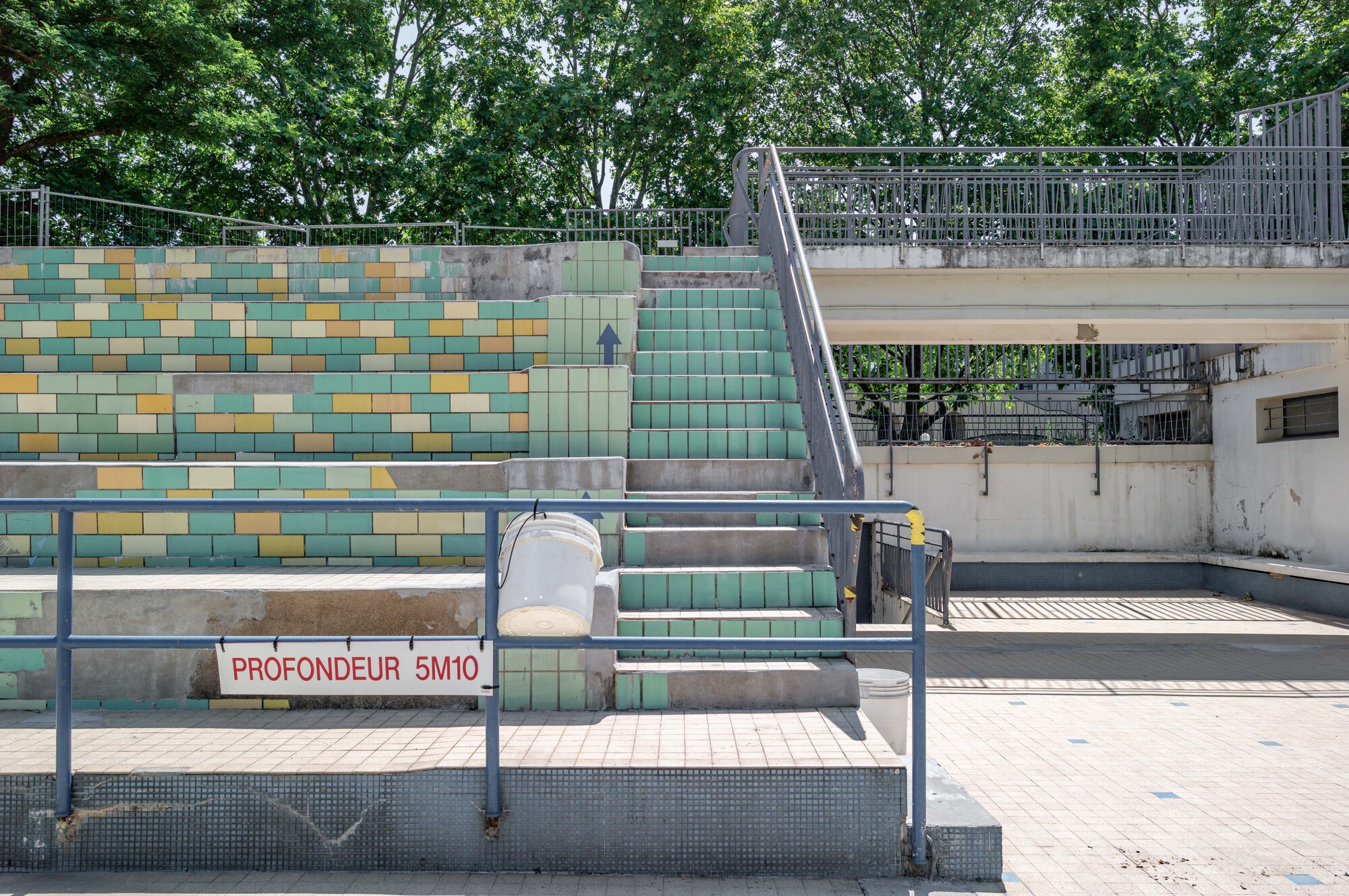 Galería de Gerland centro de deportes / 4_32 architecte - 41