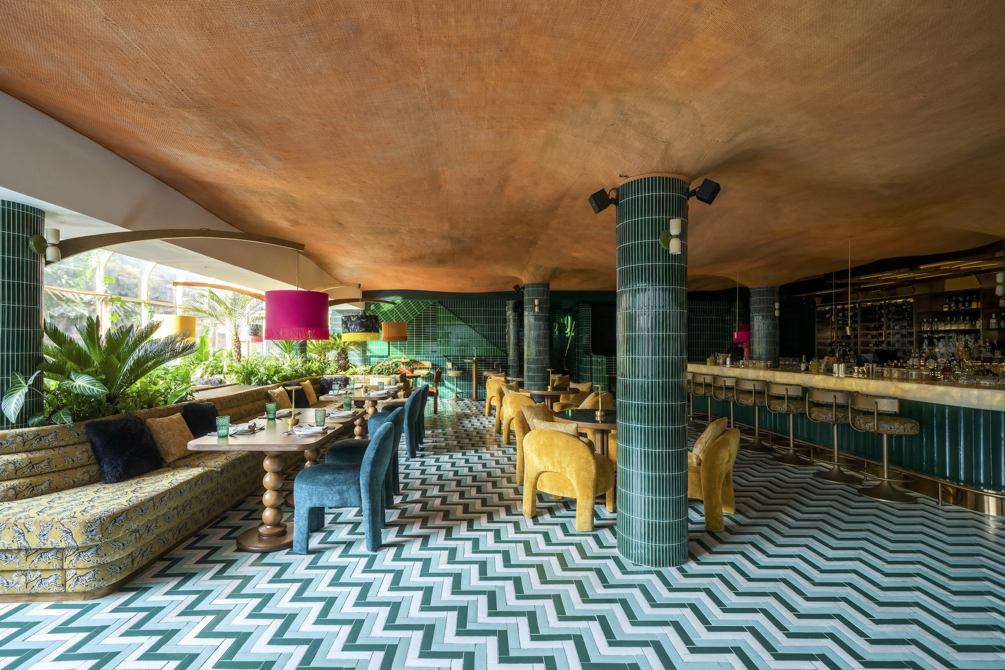 Gallery of Yunka Restaurant-Club / StudioDuo Architecture | Interior - 10