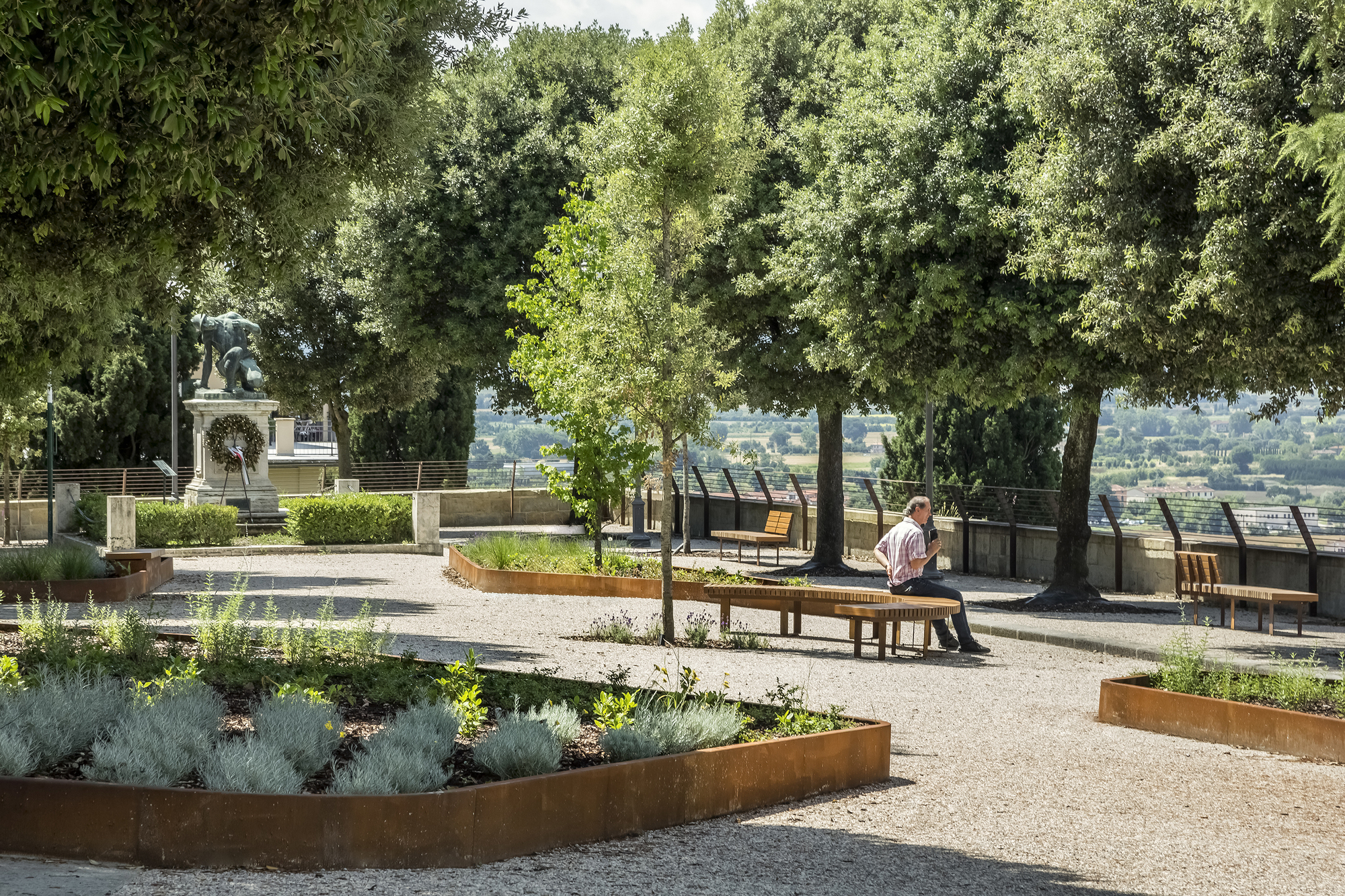 Plaza jardines de Matteotti / Pool landscape | ArchDaily Colombia