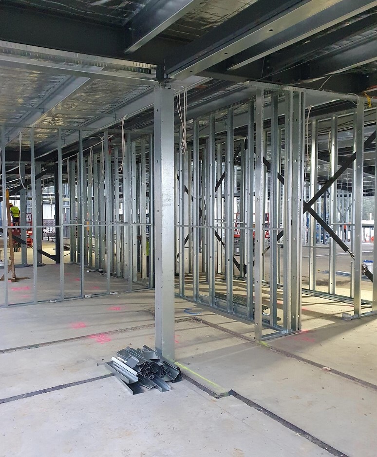 Gallery of Building Methods in Focus: The Solid vs Hollow Partitioning ...