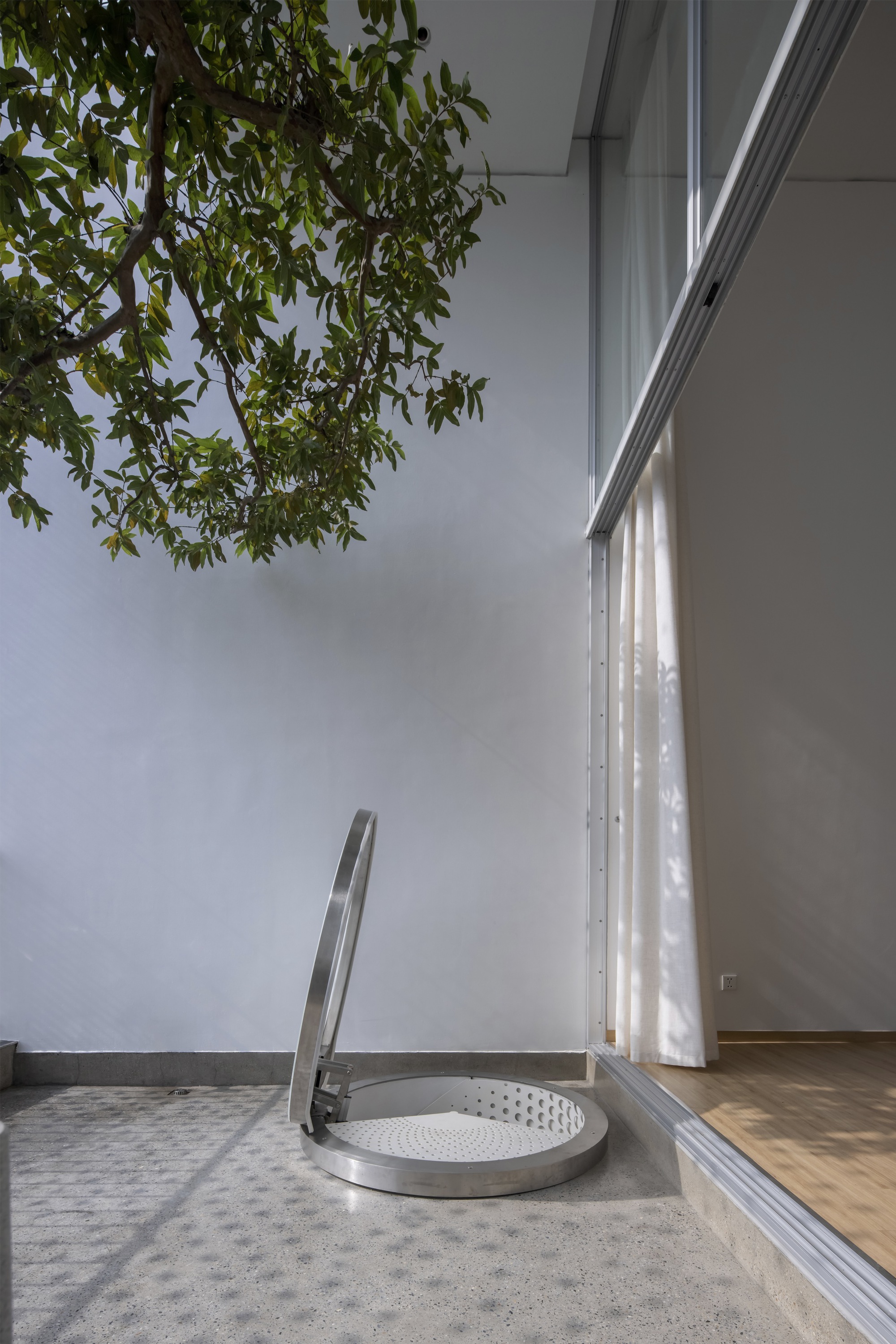 Gallery of Rb House / Song A studio - 16