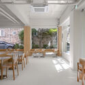 Gallery of Ton Corner Coffee Shop / TON Architects - 1