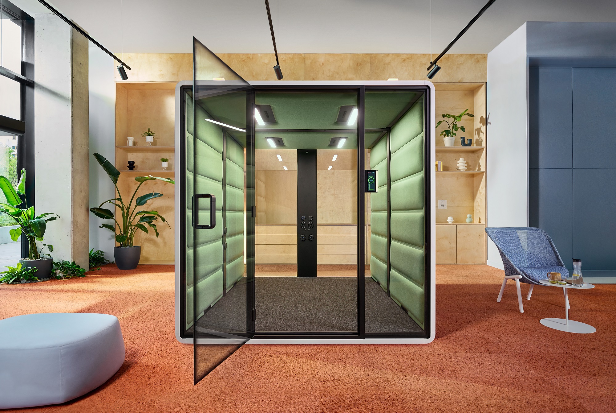 Gallery of Step Into Comfort: The Next Giant Leap for Office Ergonomics - 2