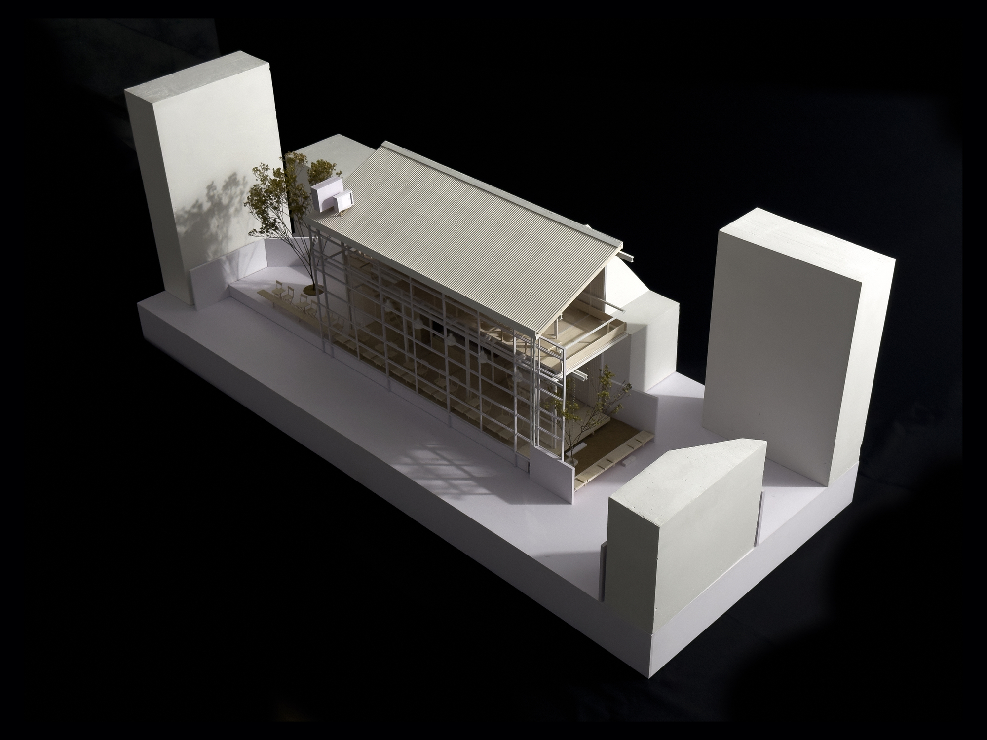 Gallery of Ton Corner Coffee Shop / TON Architects - 28