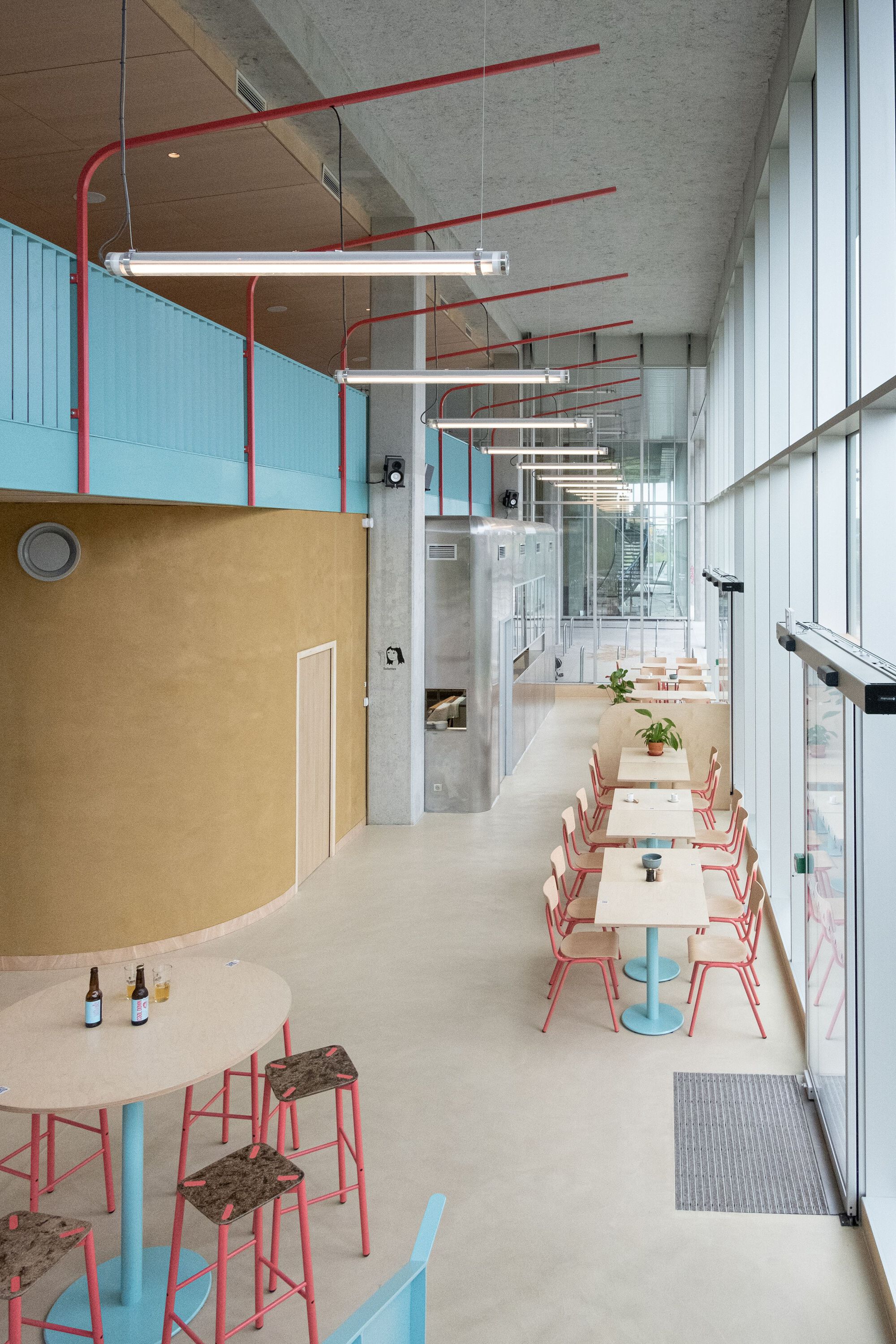 Gallery of Mashup Bar Restaurant and Microbrewery / Vous Architecture ...