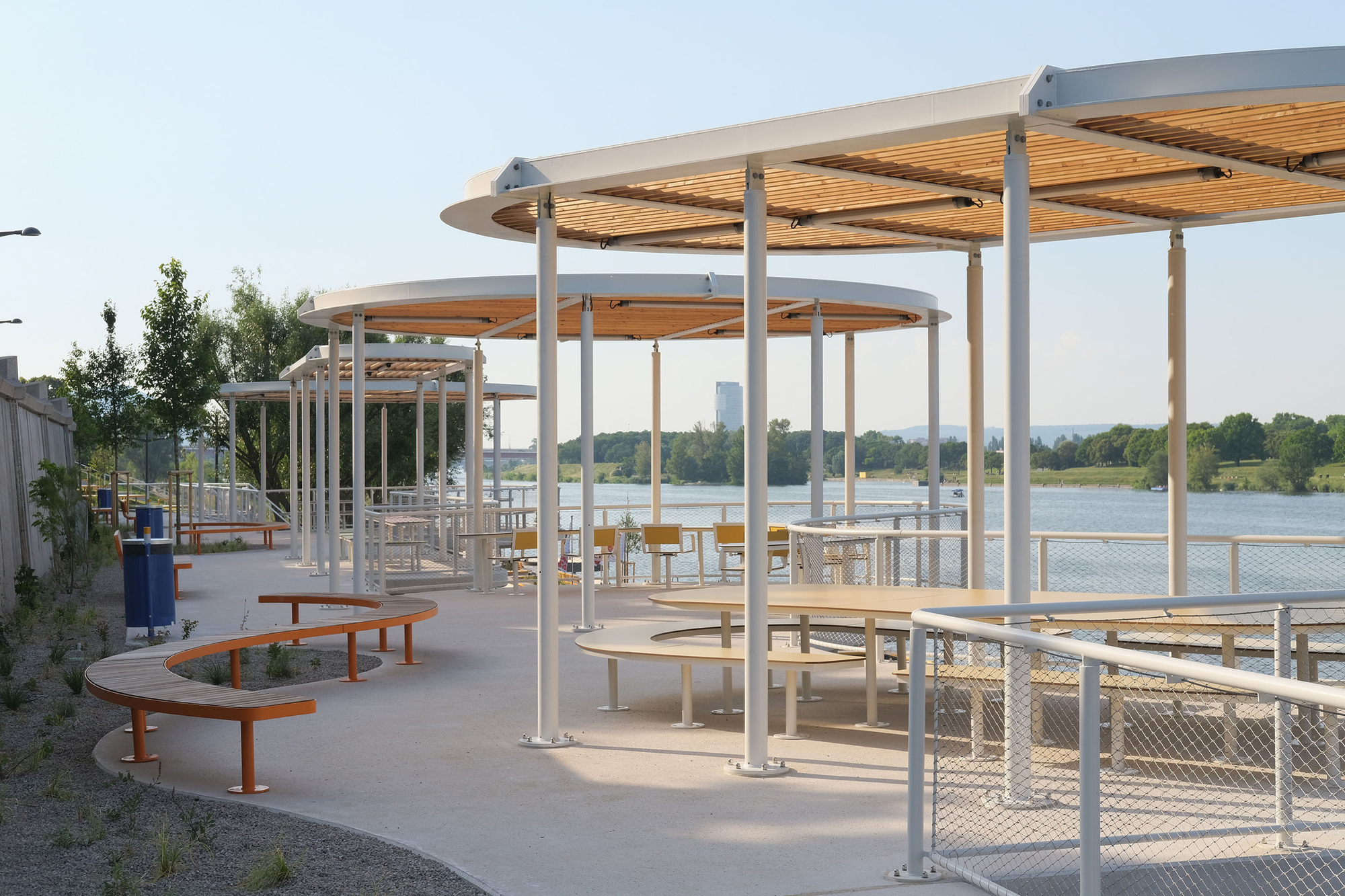 Gallery of Pier 22 / Mostlikely Architecture - 4