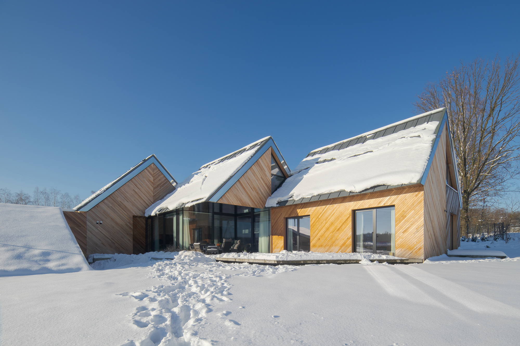 Gallery of Triple House / Superhelix Pracownia Projektowa - 10