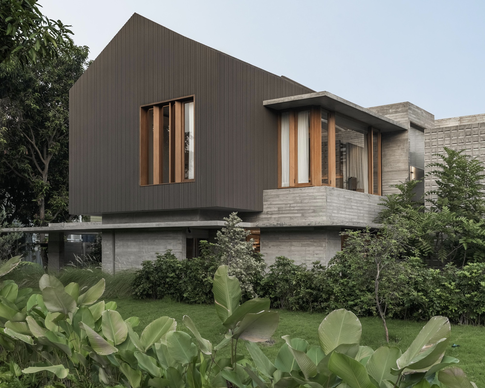 Galeria de Casa Nickhel / Helen Agustine Studio - 7