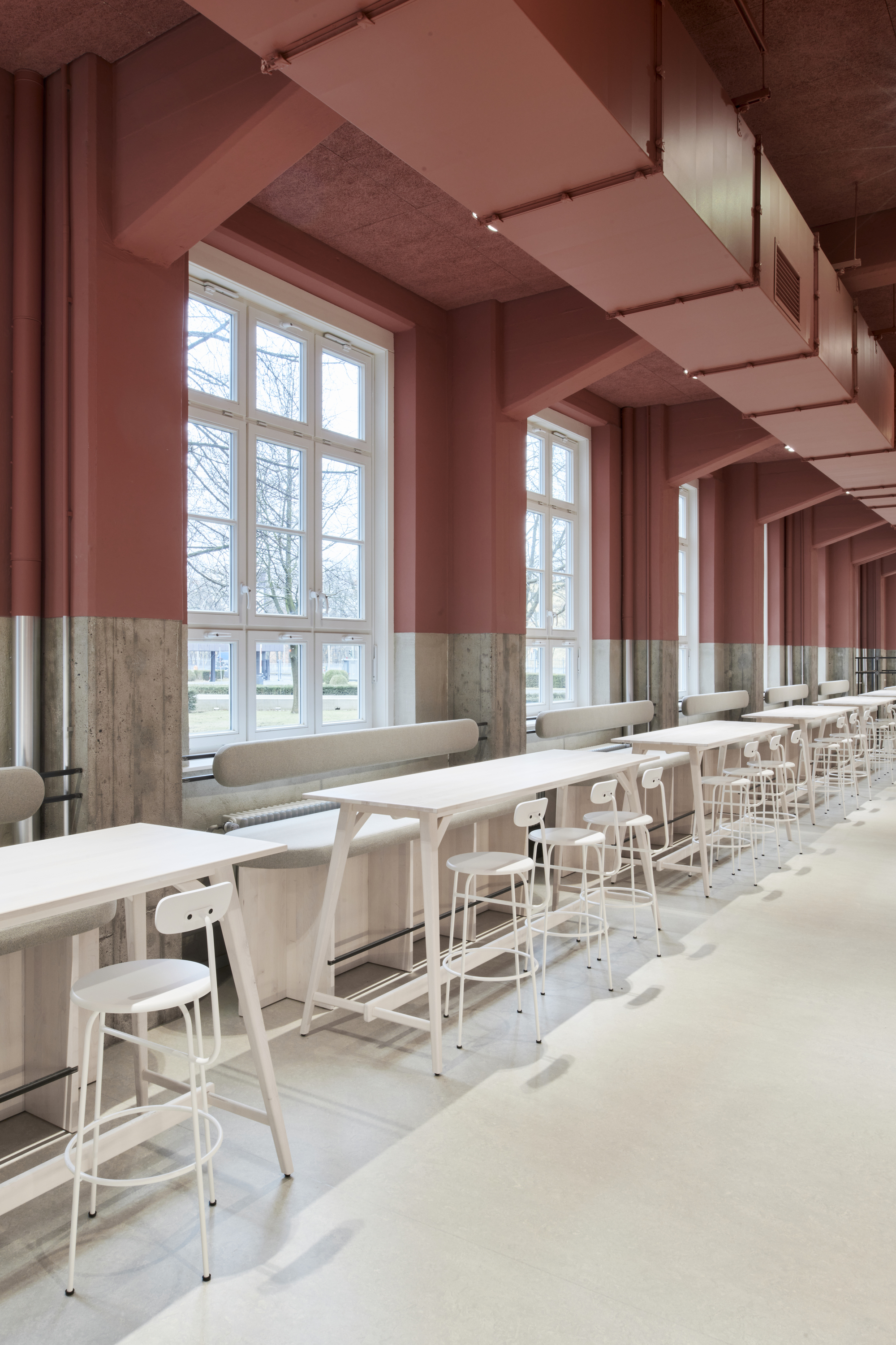 Gallery of Hans & Werner / van Baal interior design + Tomasz Budnicki - 18