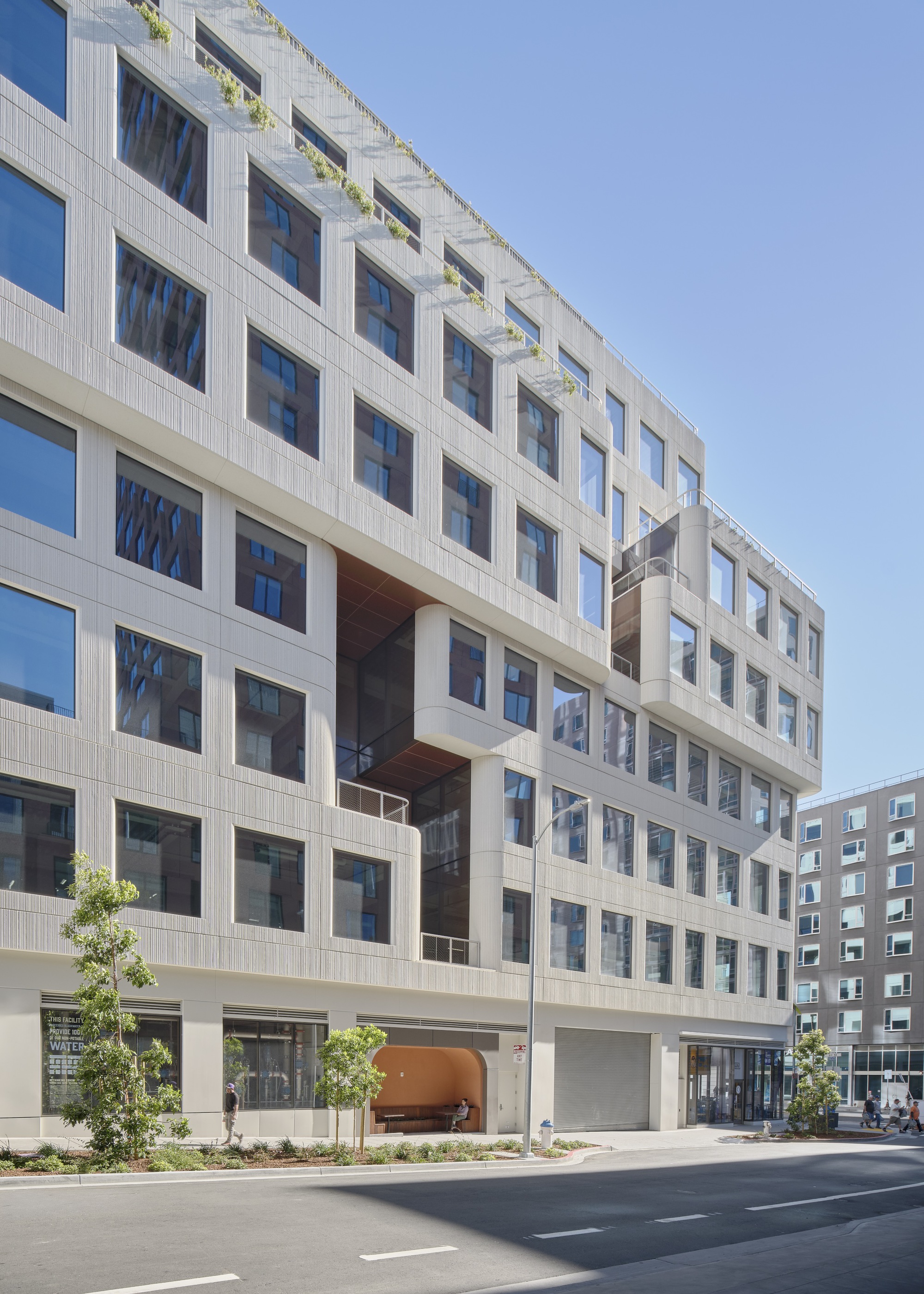 Gallery of Mission Rock Building B / WORKac - 18