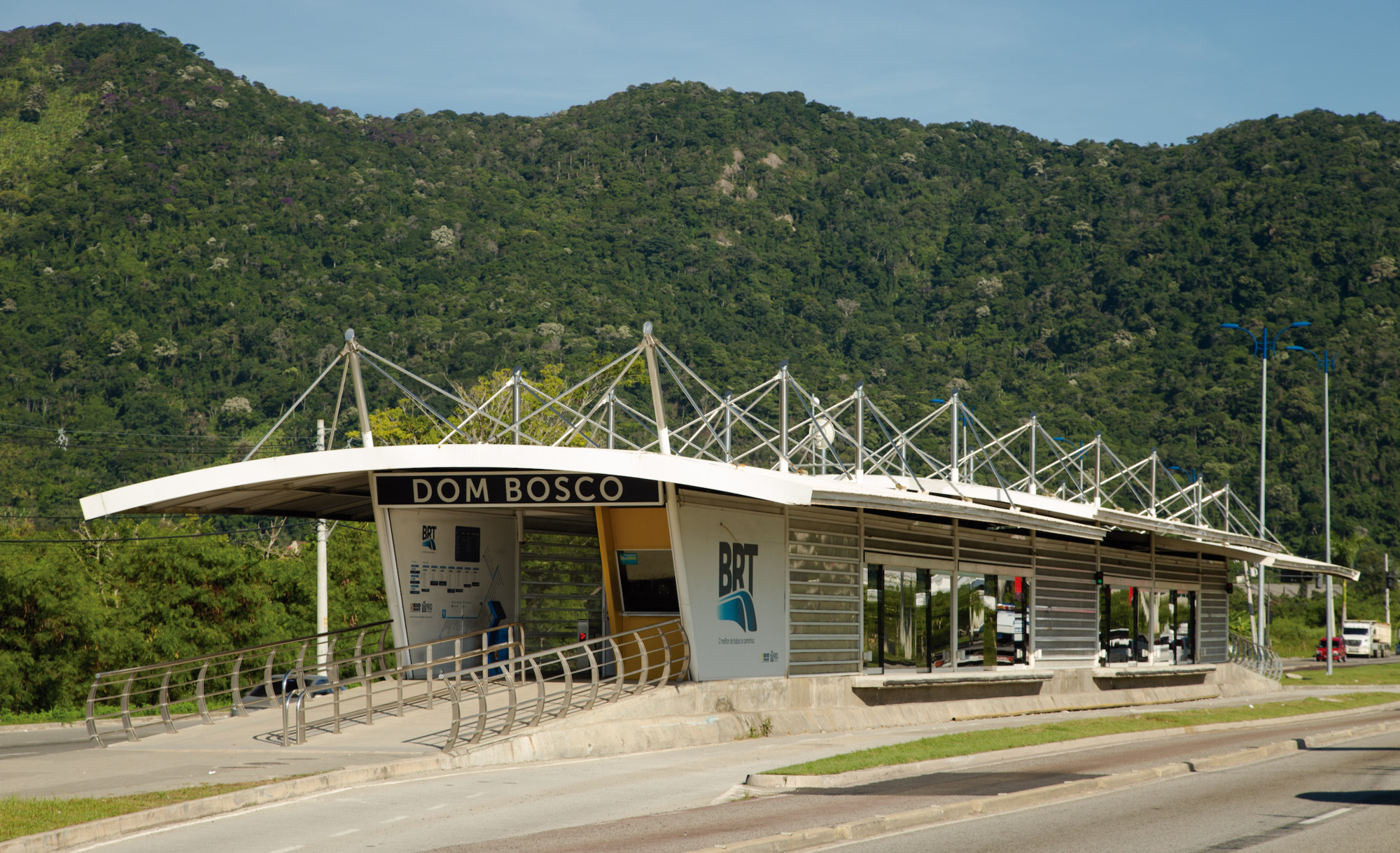 A obra do BRT no Rio de Janeiro: entrevista com Jozé Candido ...