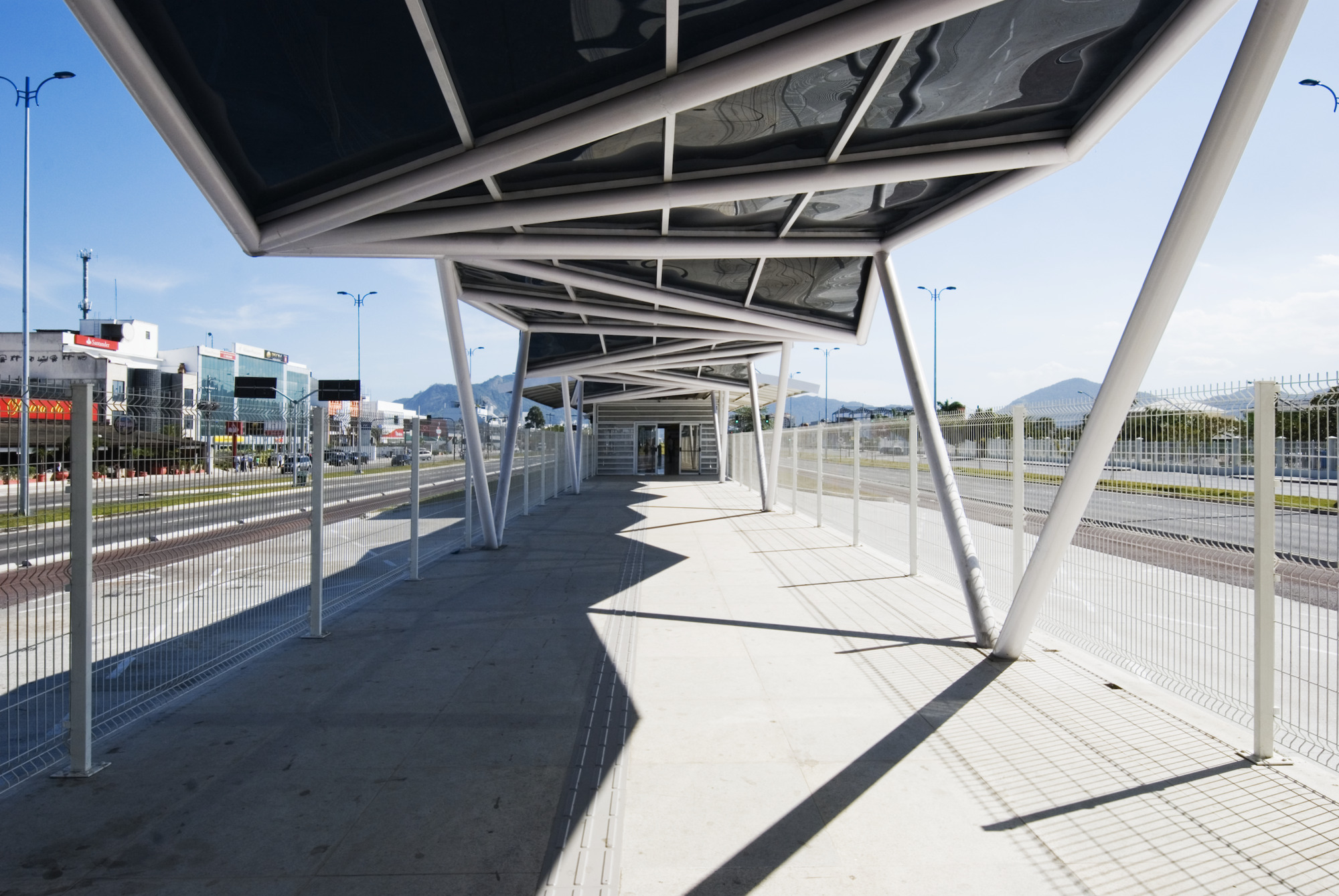 Galeria de A obra do BRT no Rio de Janeiro: entrevista com Jozé Candido - 5