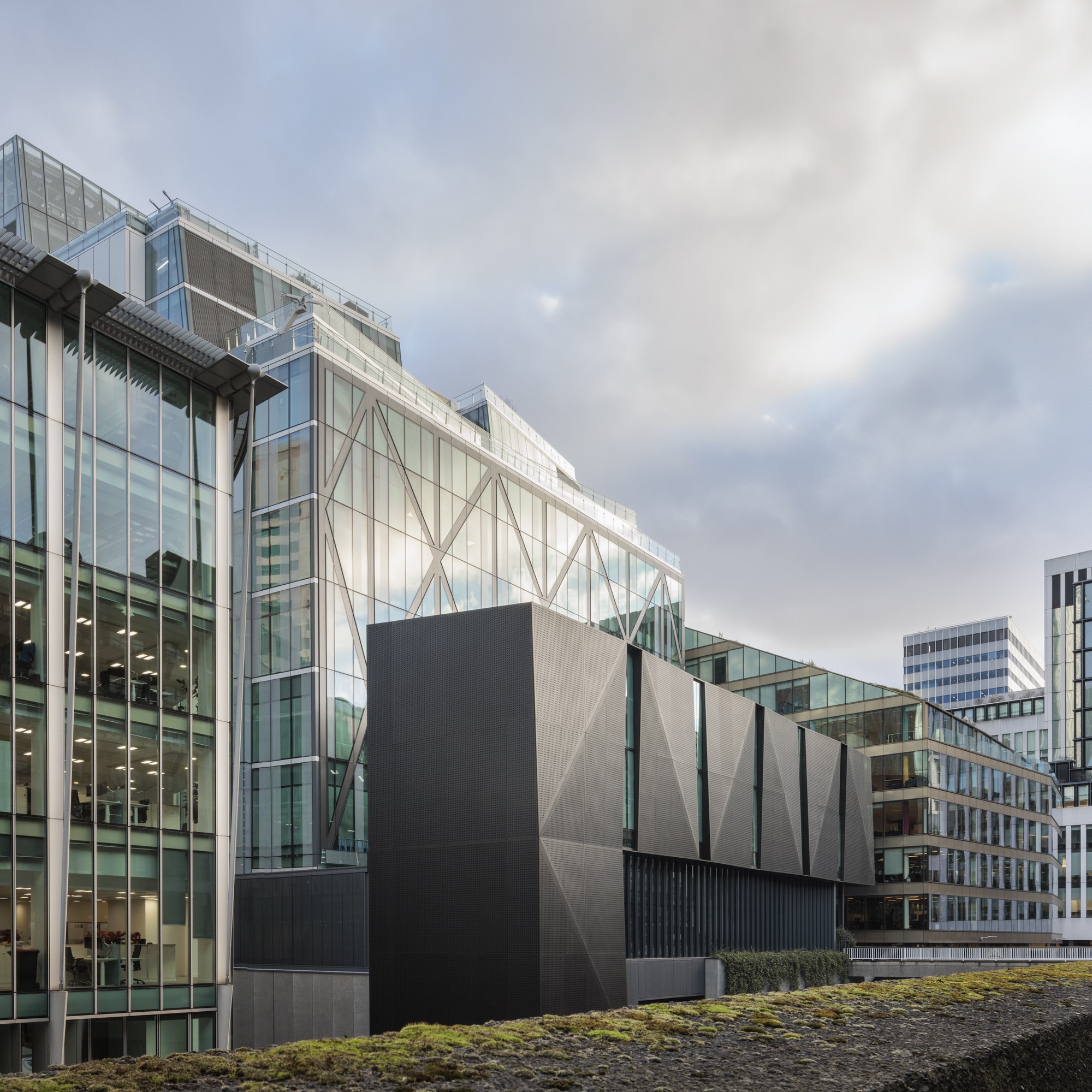 Gallery of Deutsche Bank Headquarters / WilkinsonEyre - 8