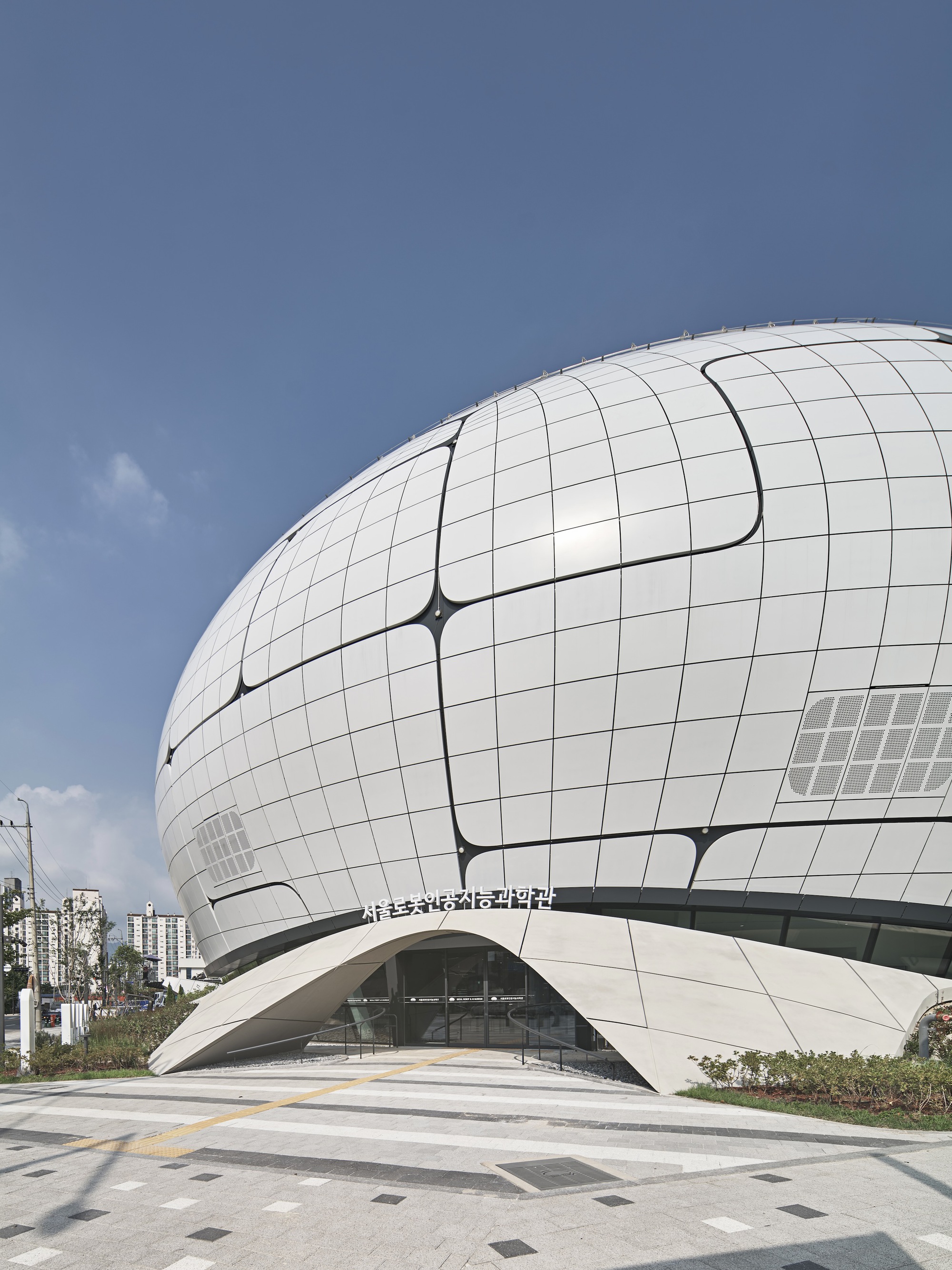 Gallery of Seoul Robot & AI Museum / Melike Altınışık Architects - 2