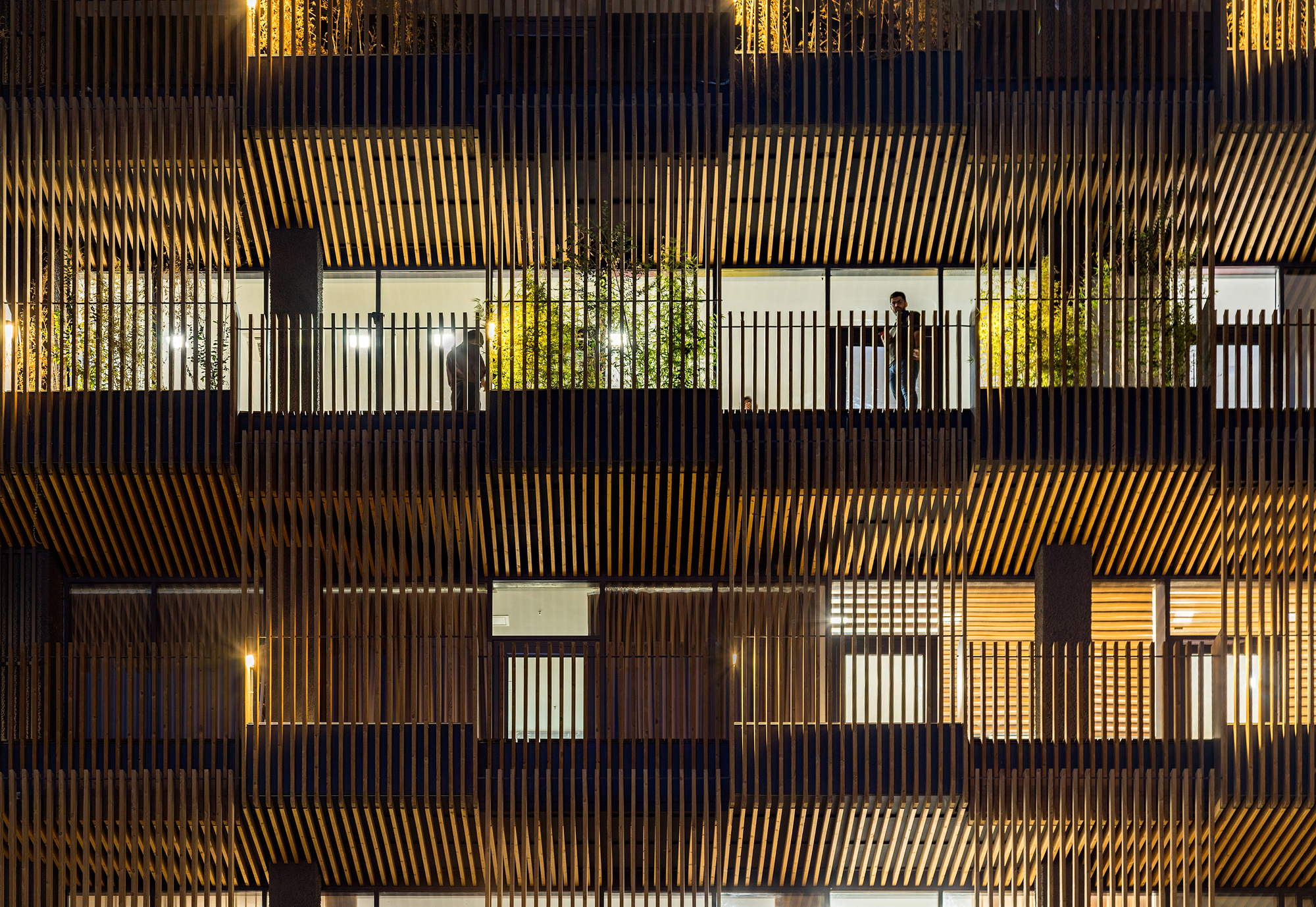 Gallery of Sarv Office Building / Tamouz Architecture & Construction ...