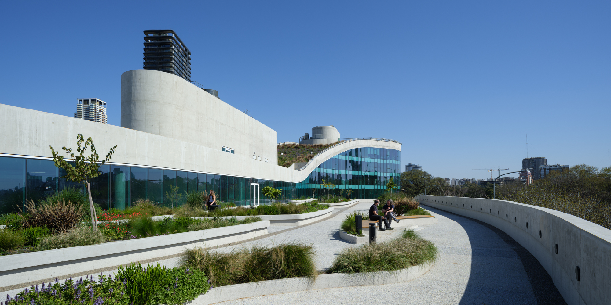 Galeria de Edifício Paseo Gigena / ODA Architecture + AISENSON ...