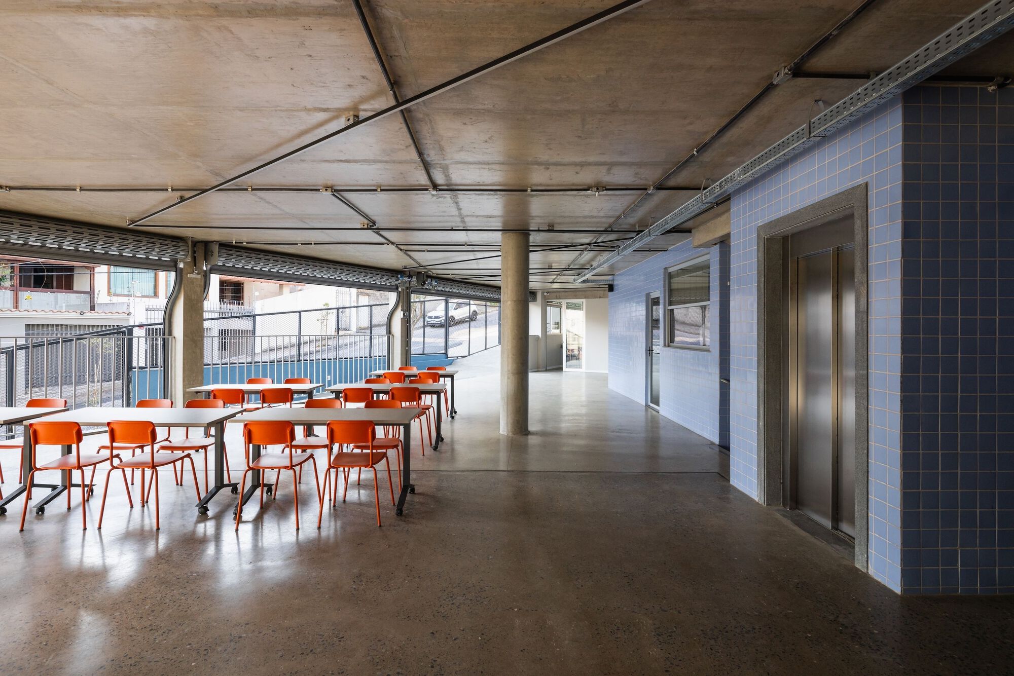 Galeria de Colégio Alumnus / MOBIO Arquitetura + Estúdio Pedro Haruf + BIRI - 19