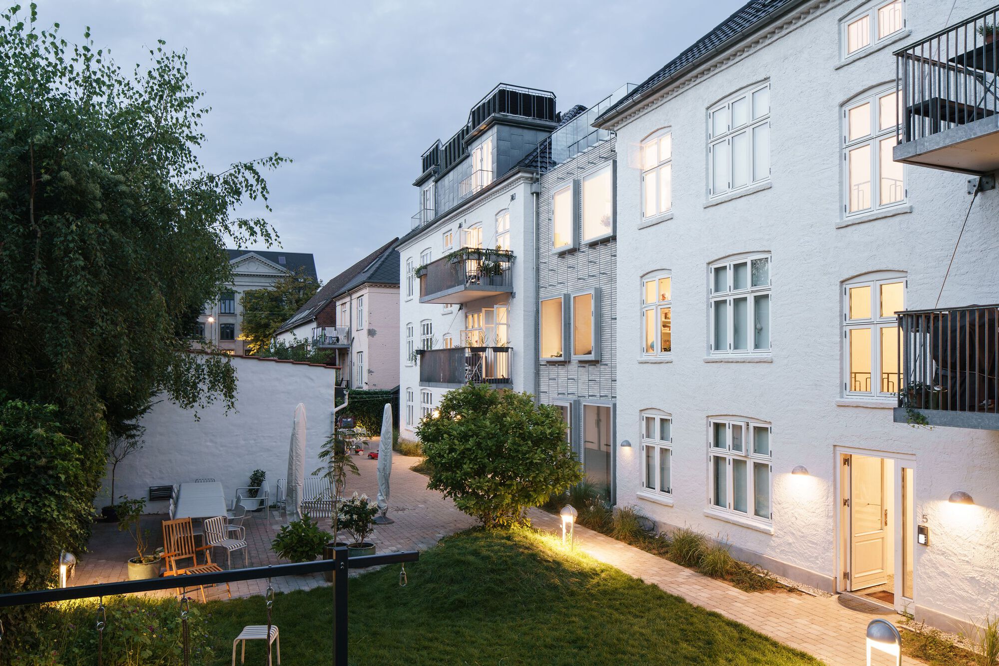 Gallery of Infill Svend Trosts Vej Building / ADEPT - 2