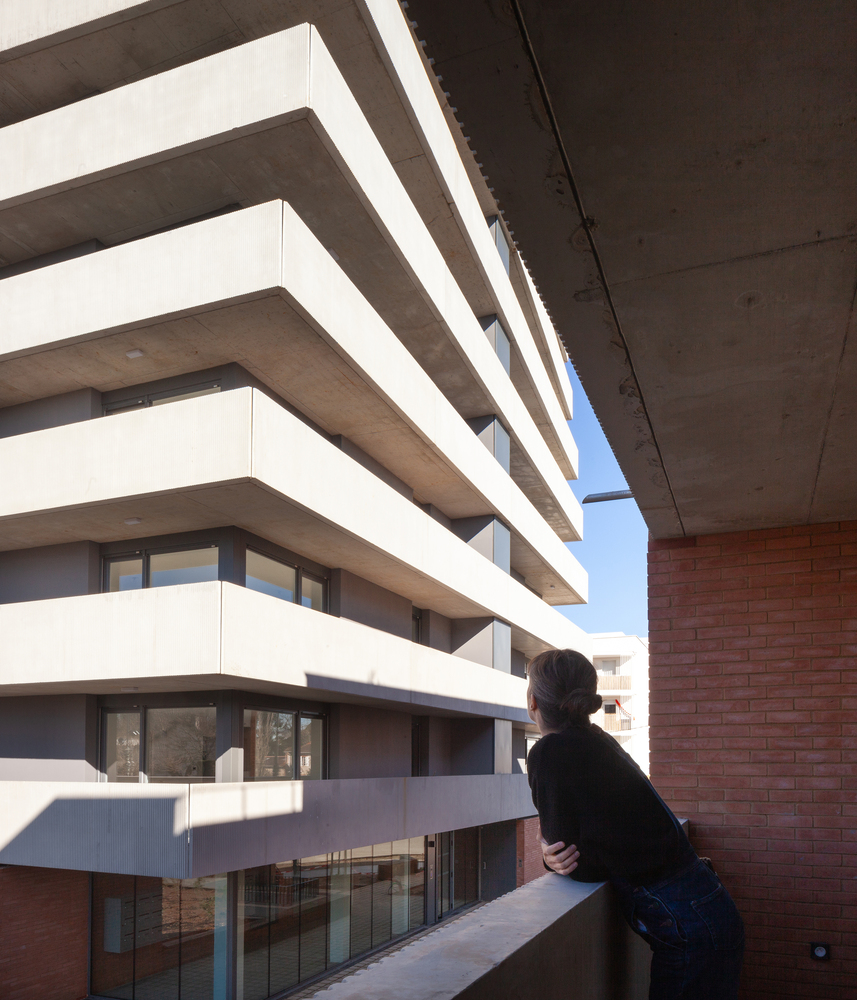 Gallery of Au Loin Residence / GGR architectes - 13