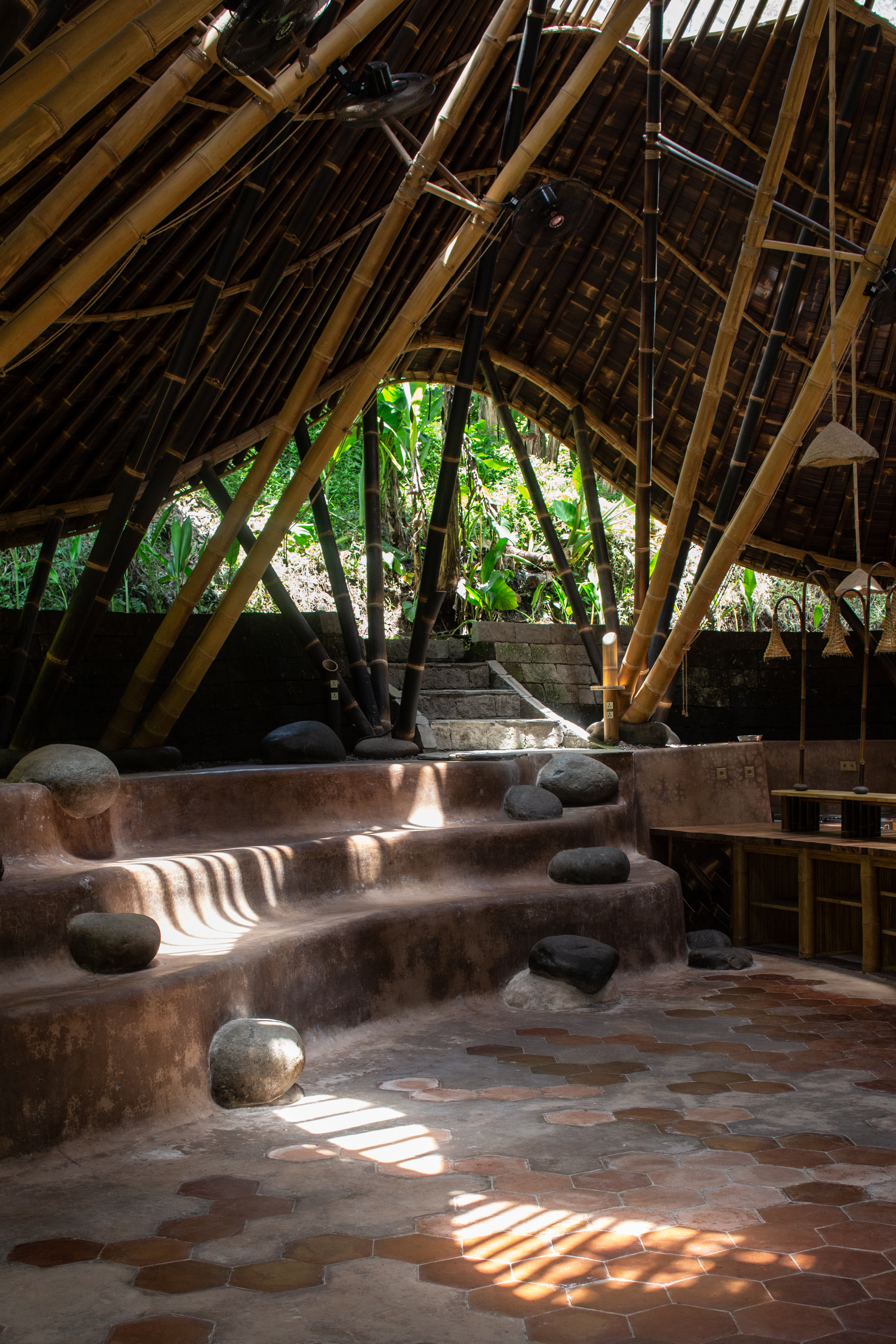 Gallery of Dapur Naga Communal Kitchen and Dining Space / Bamboo U - 6