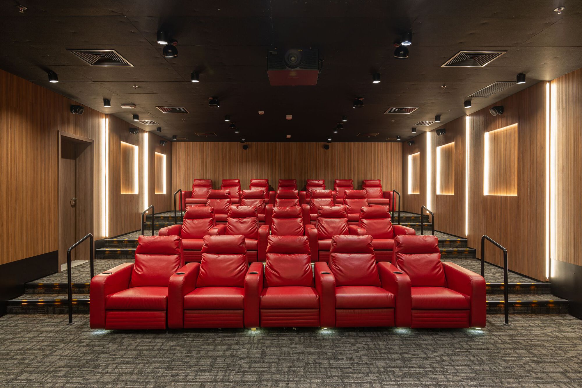 Galeria de Cora Residencial Senior/ ILPI Península / RAF Arquitetura - 8