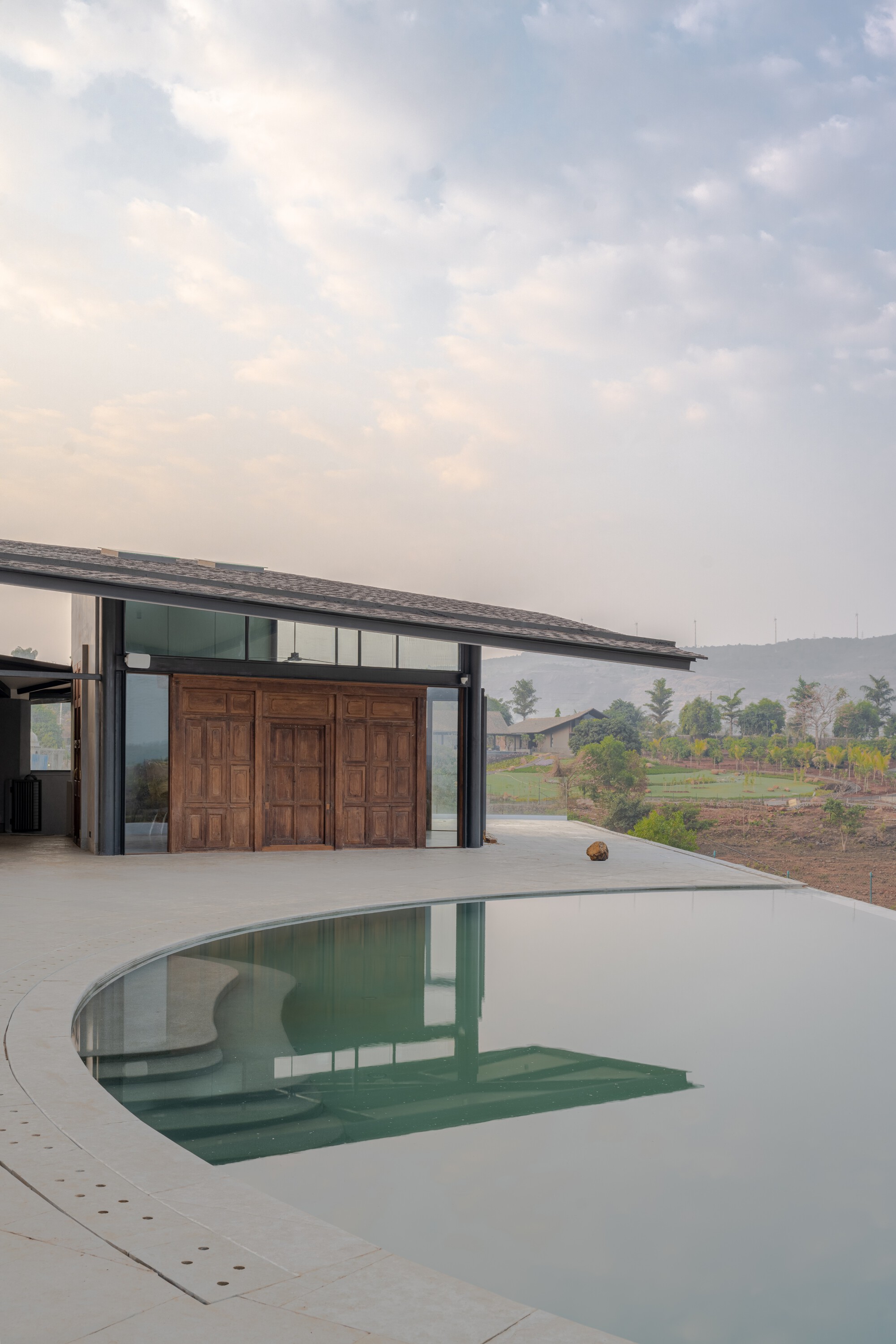 Galeria de Casa Down The Rabbit Hole / Studio LAB (Language ...