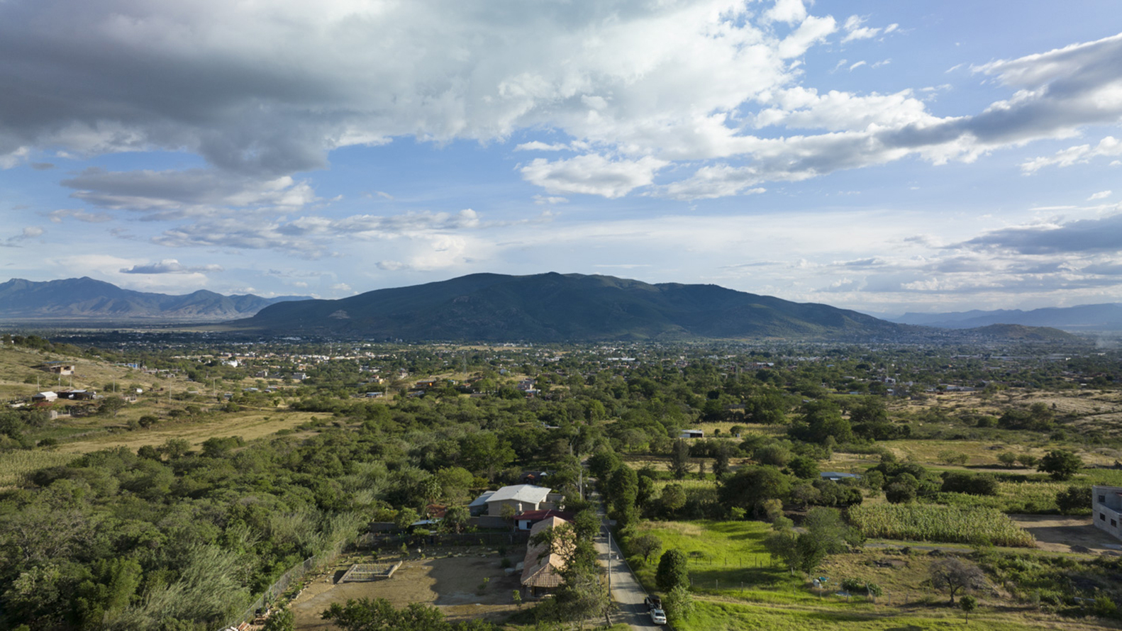 Galería de Escuela Rural en Oaxaca / Territorio Estudio - 14