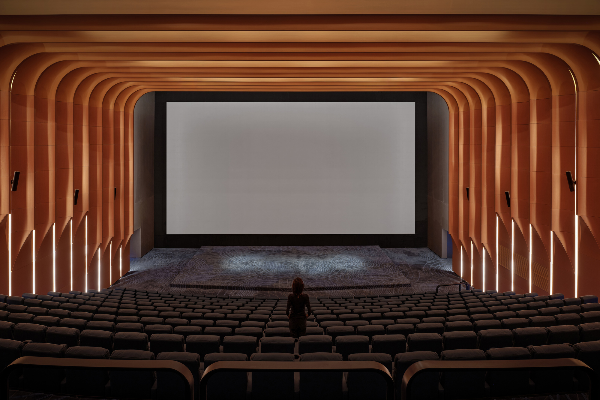 Gallery of Haikou GAOXINGLI Insun Cinema / One Plus Partnership - 6