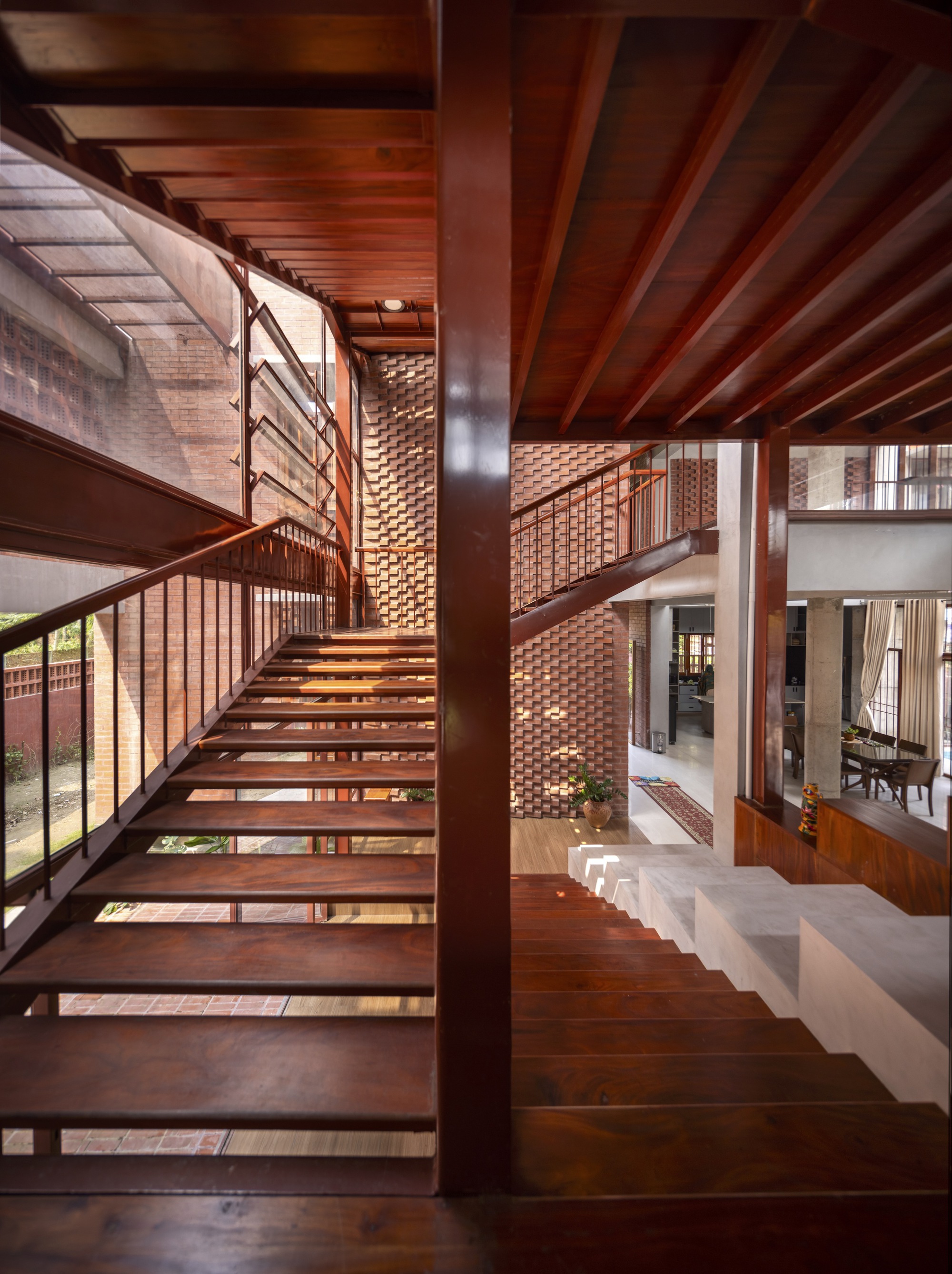 Gallery of Shesher Kobita Residence / Studio Morphogenesis - 4