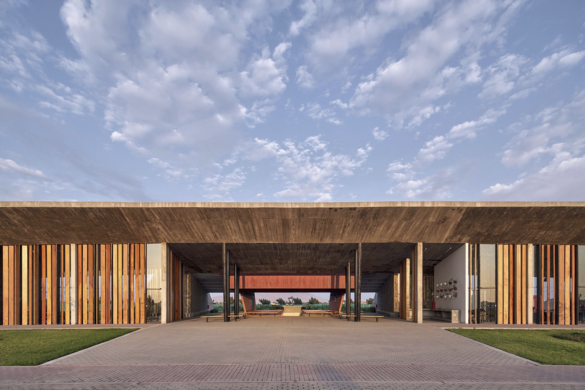 Gallery of Camposanto Mapfre Chiclayo, Monsefú / TERRITORIAL - 21