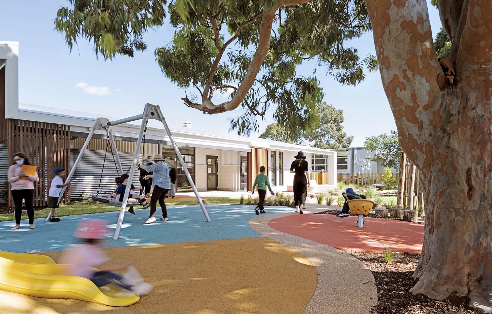 Gallery of Niddrie Autistic School / Guymer Bailey Architects - 2