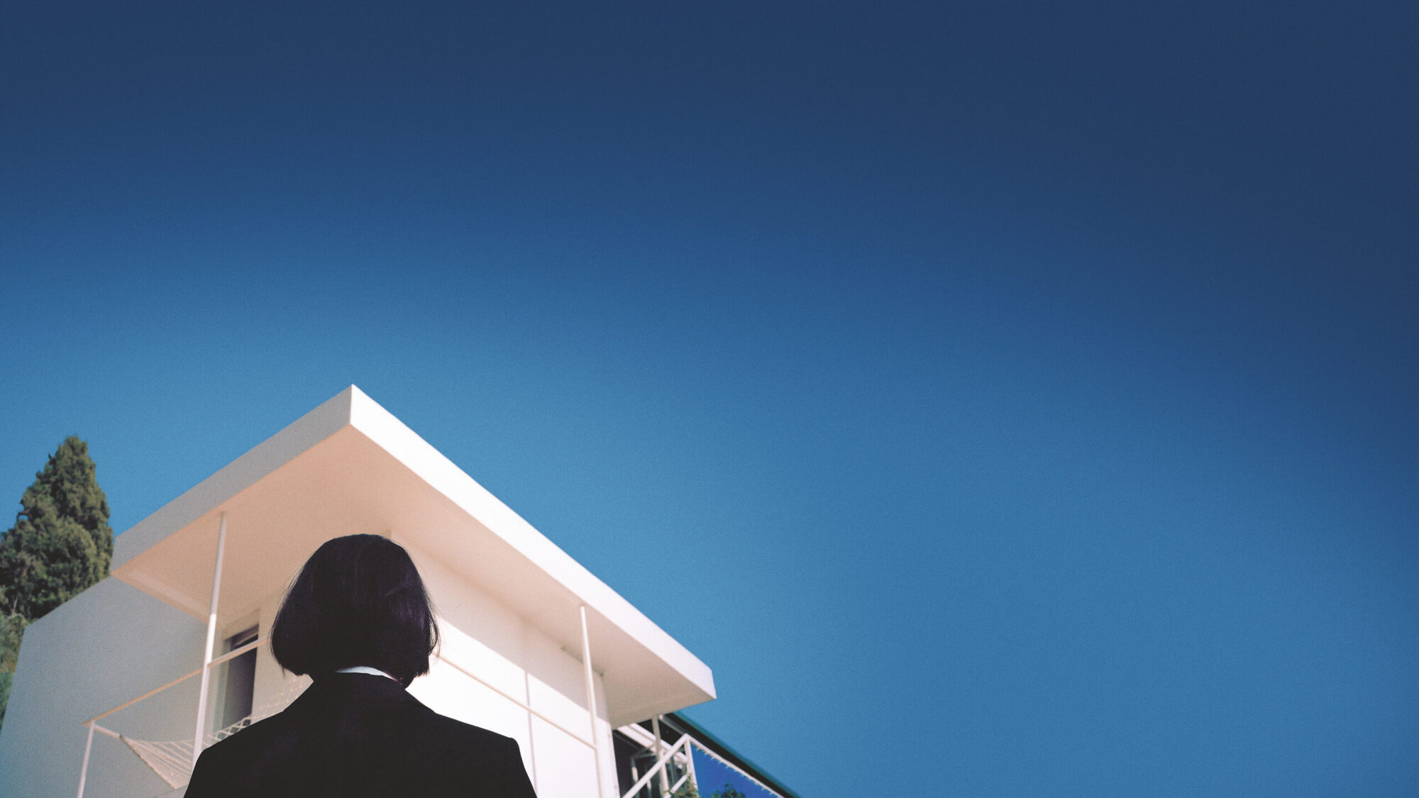 Gallery of Eileen Gray Through the Lens: Film Sheds Light on the ...