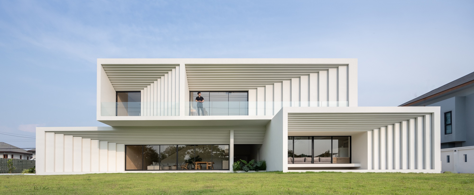 Gallery of The Recessed Residence / WARchitect - 6