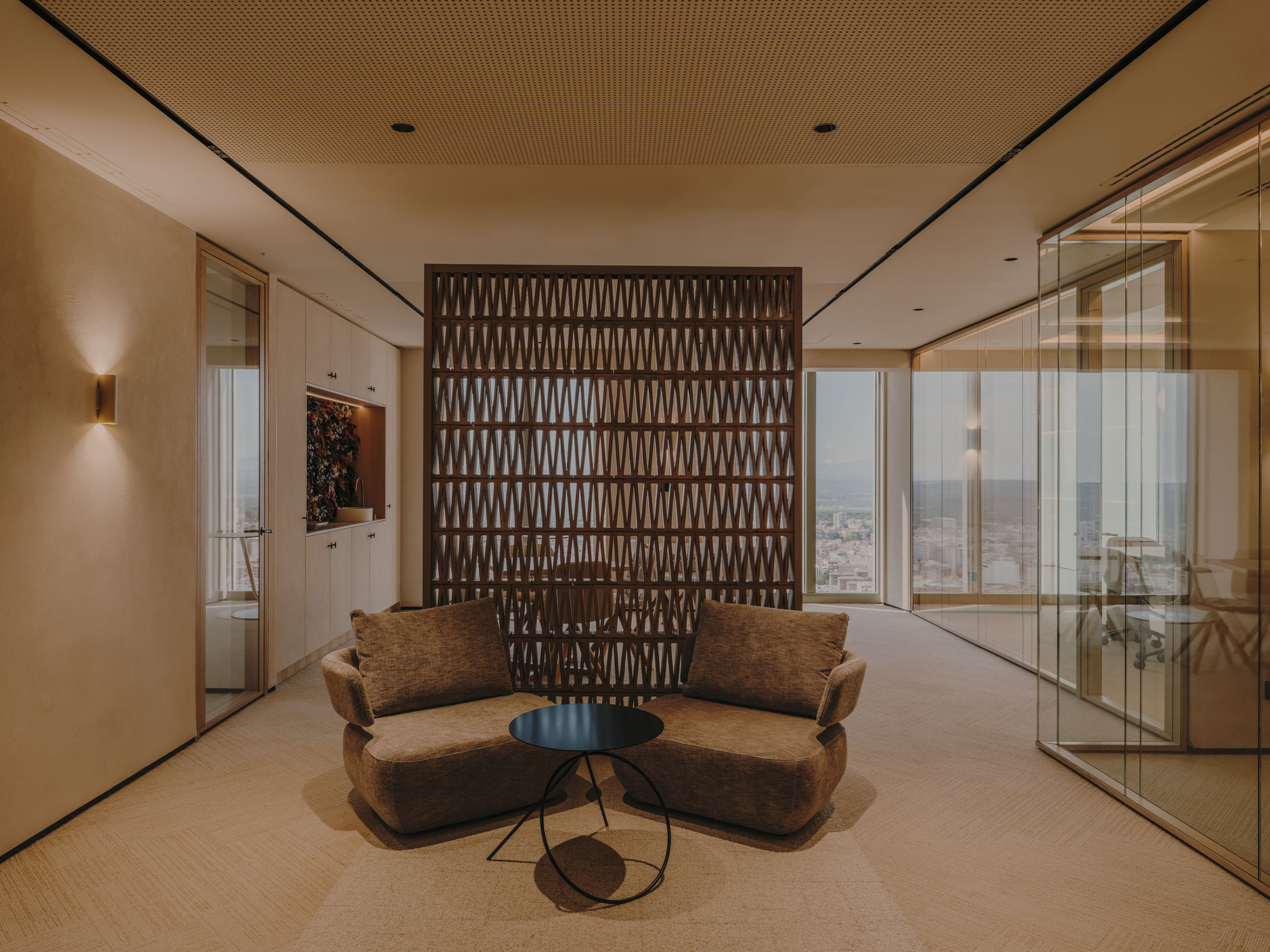 Gallery of Torre Picasso Offices / Destudio - 6