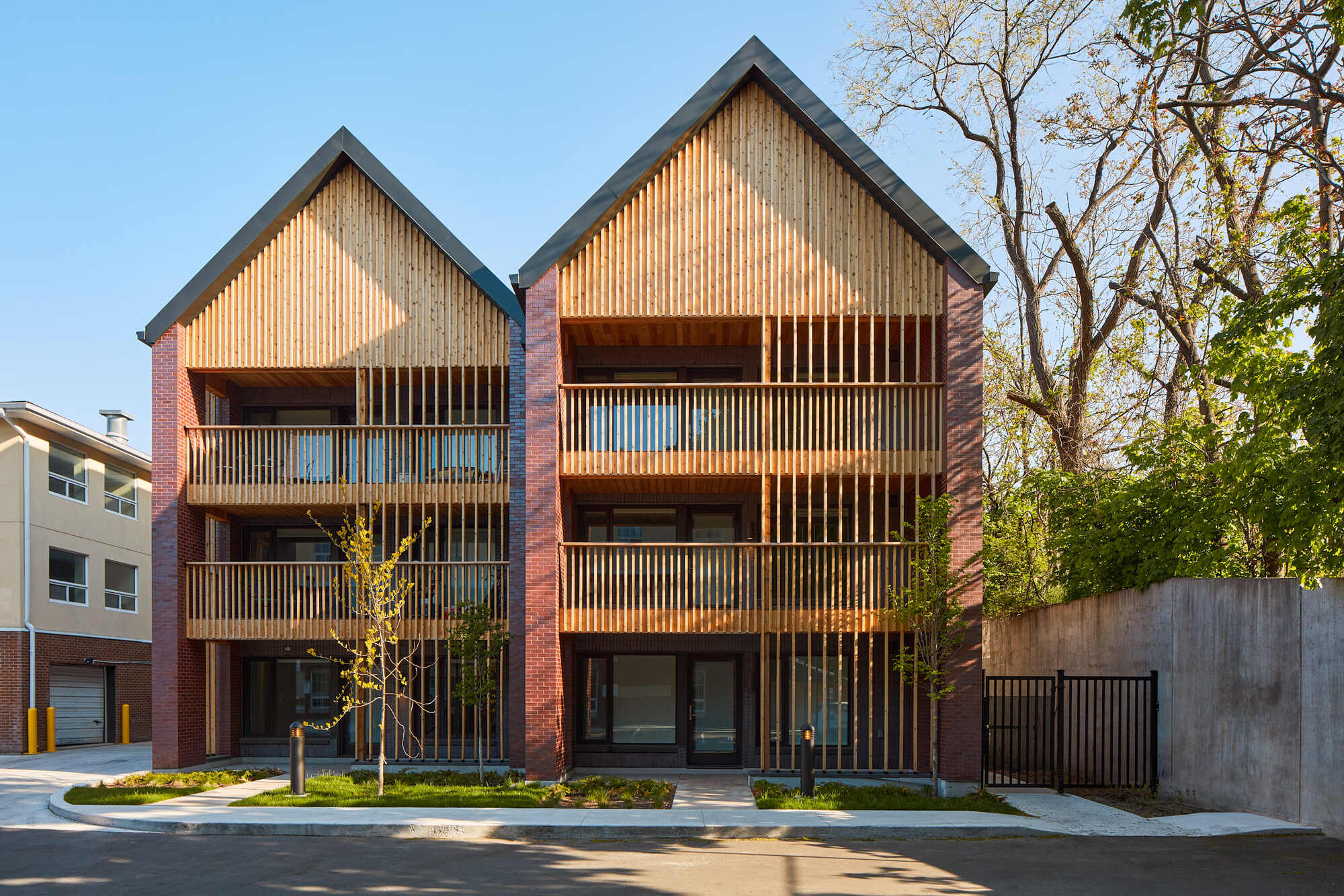 Gallery of New Frontiers Aboriginal Residential Corporation / LGA ...