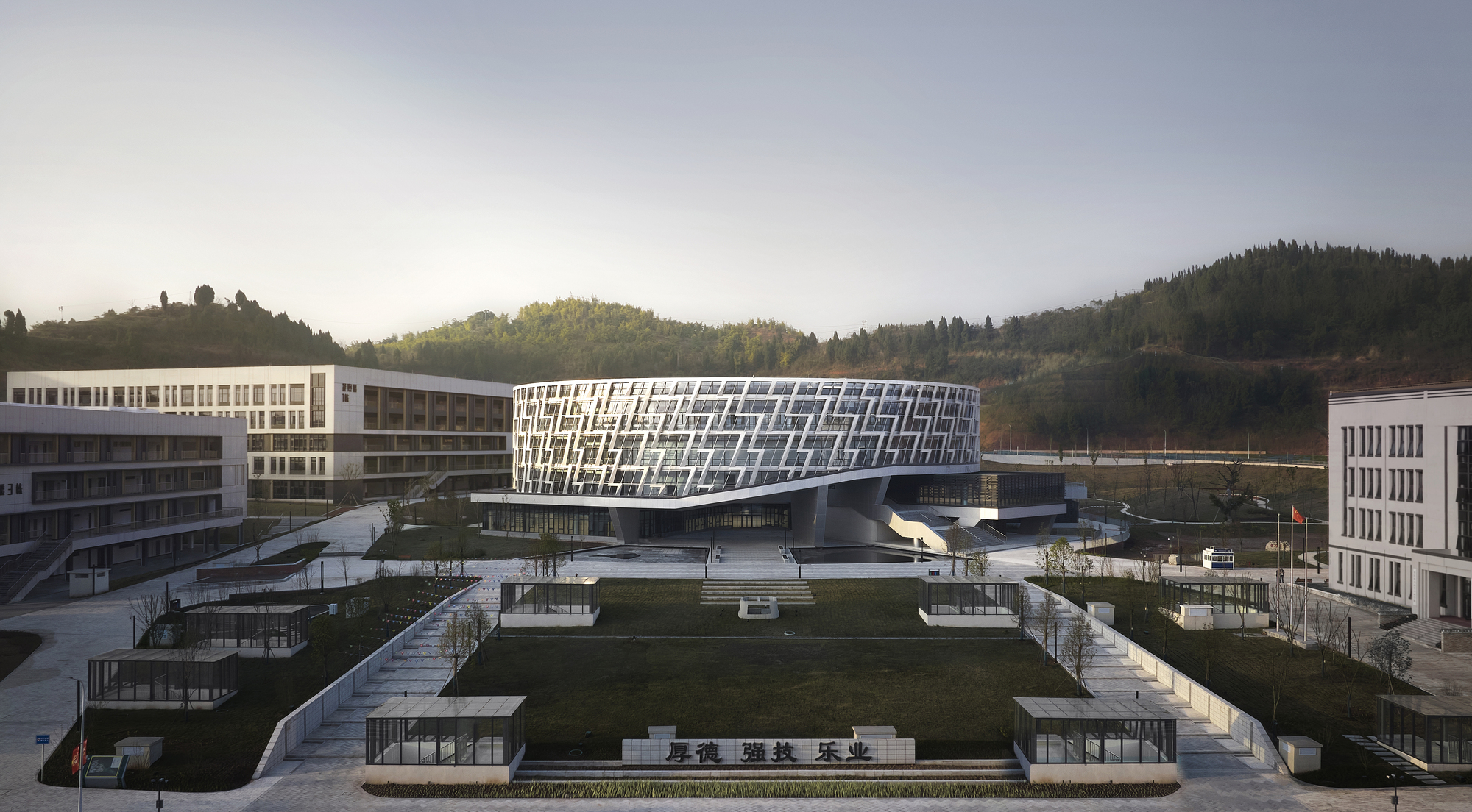 Gallery of Library of Chongqing Electric Power College / Gu Zhihong ...