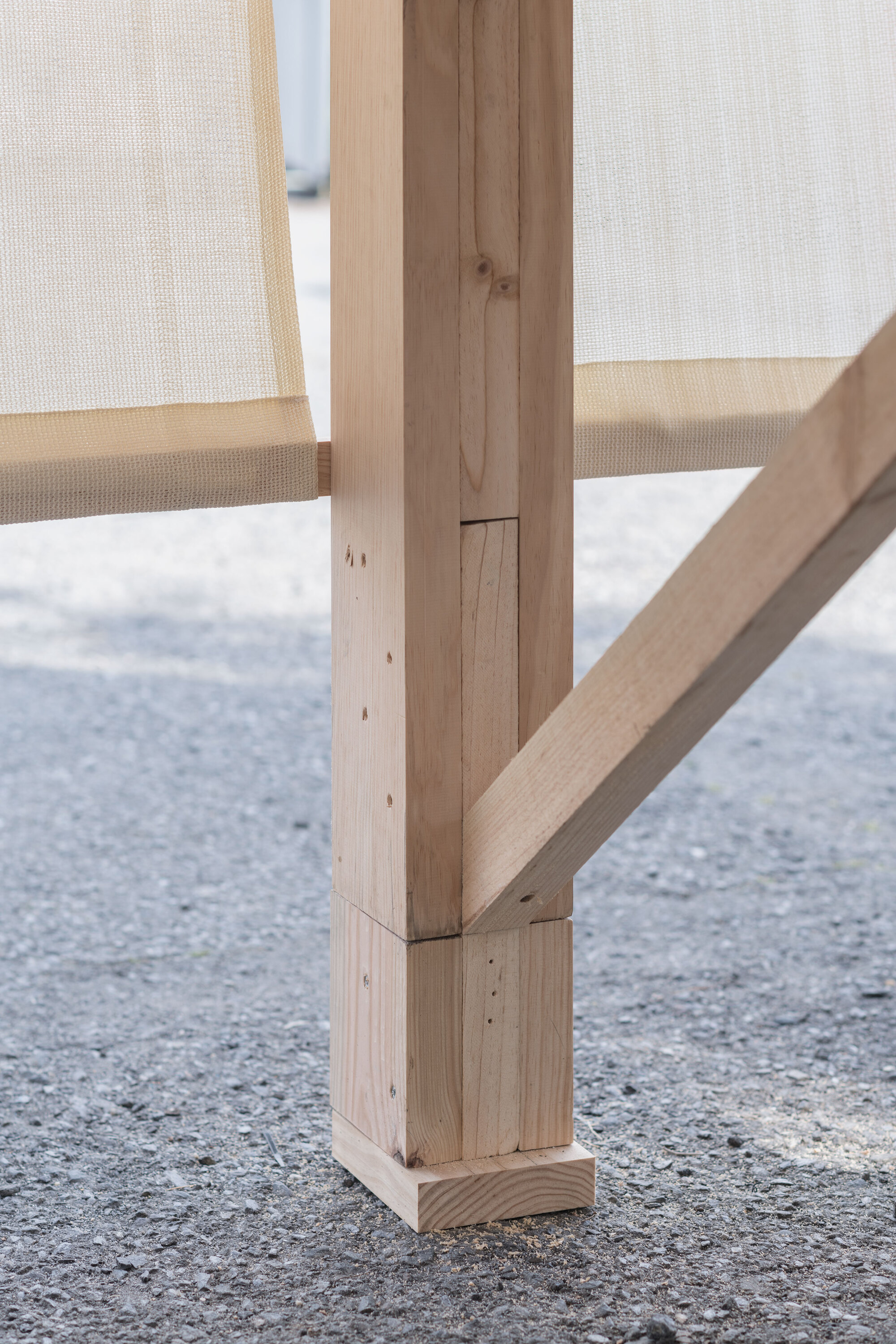 Galería de Instalación Alpendre / CESUGA School of Architecture + Erazo ...