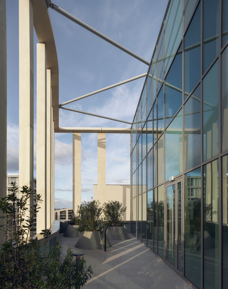 Gallery of L’Ark Belvédère Office Building / Cino Zucchi Architetti - 8