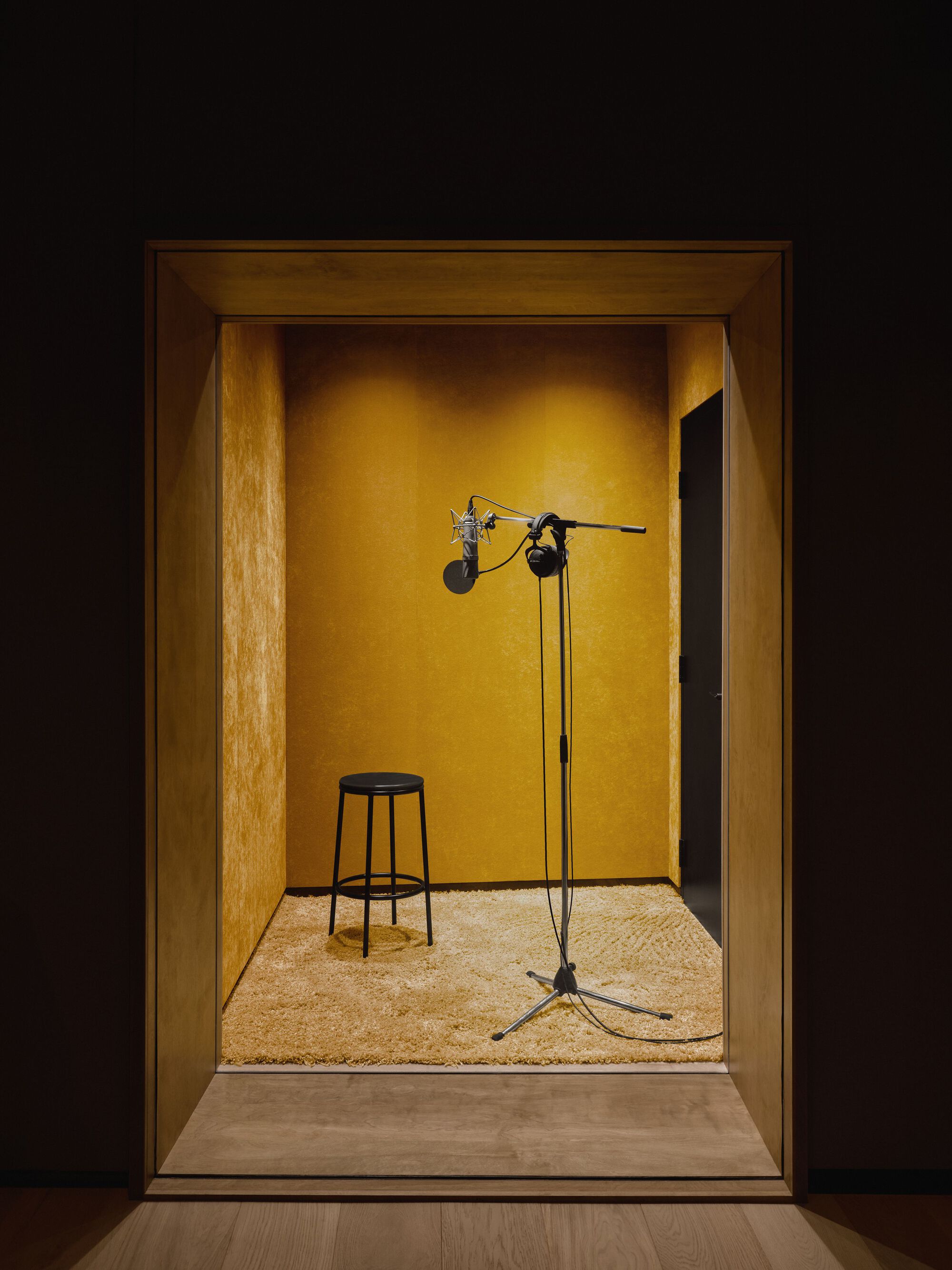 Gallery of Parade Studios / Ivy Studio - 13