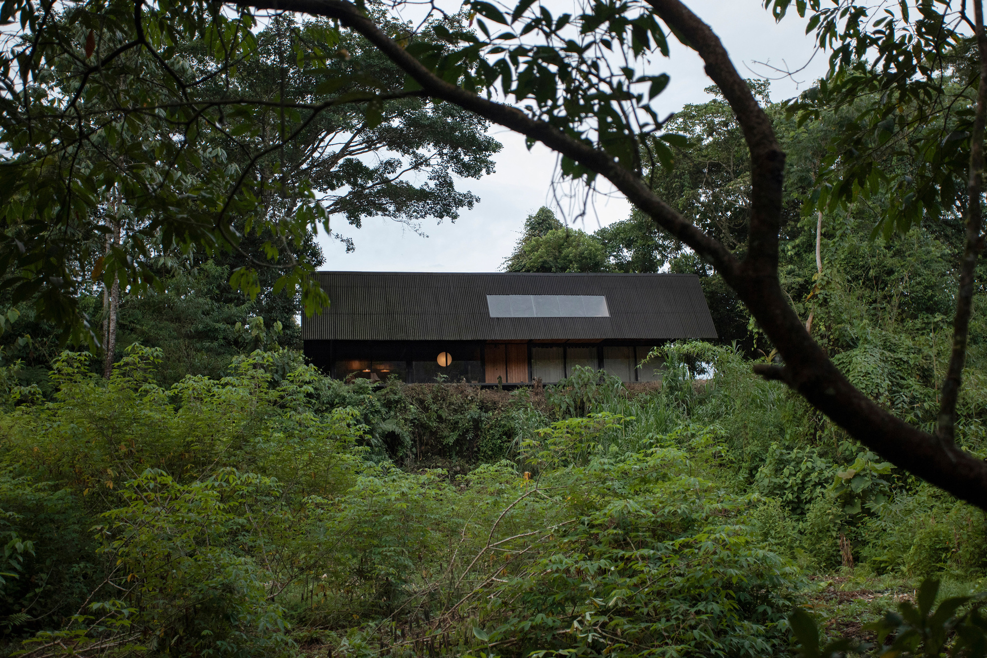 Gallery of Manire House / Martin Dulanto + Puna Estudio - 7