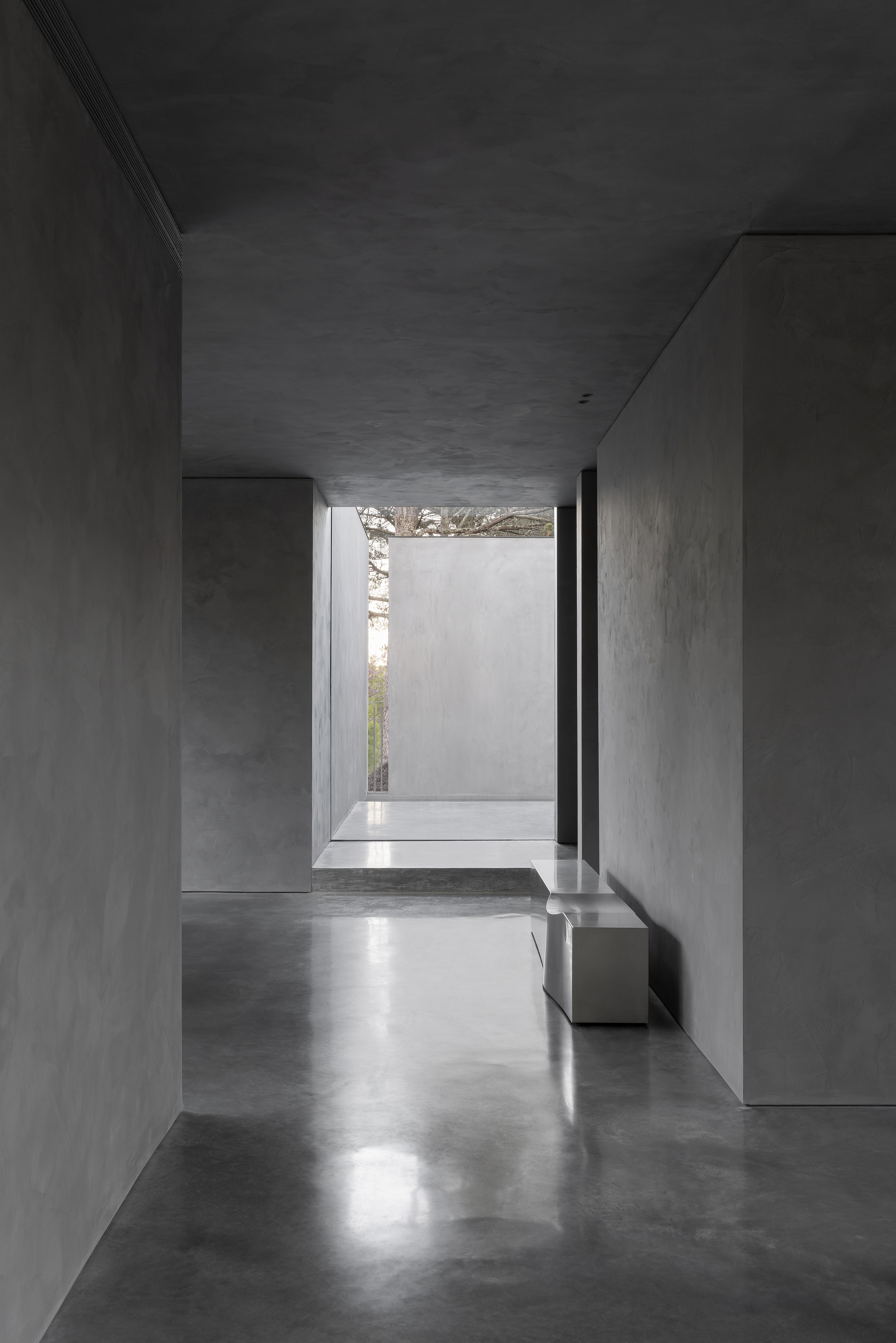 Gallery of Grey House / Adam Kane Architects - 8