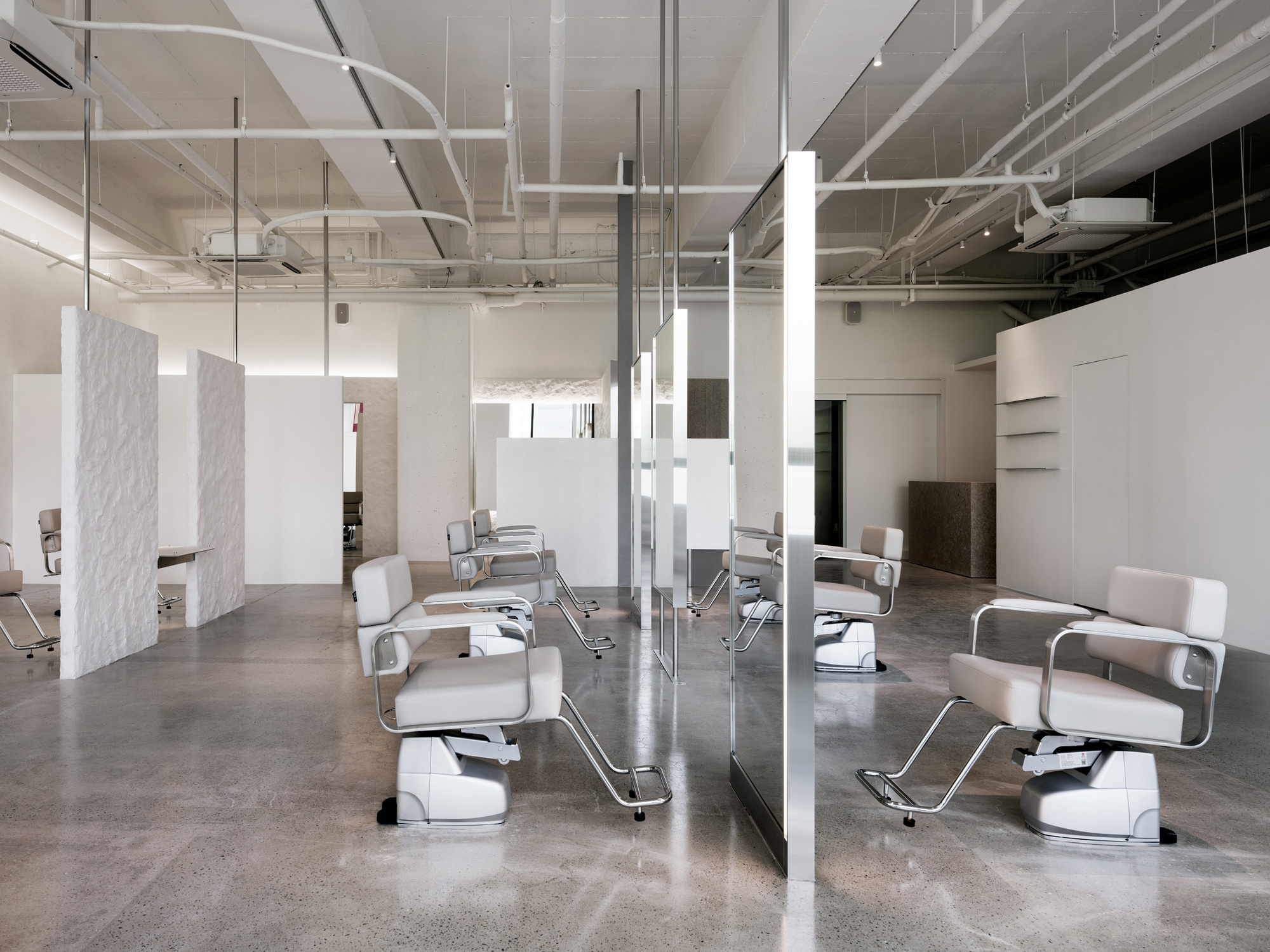 Gallery of LE’EVO Hair Shop / design by 83 - 4