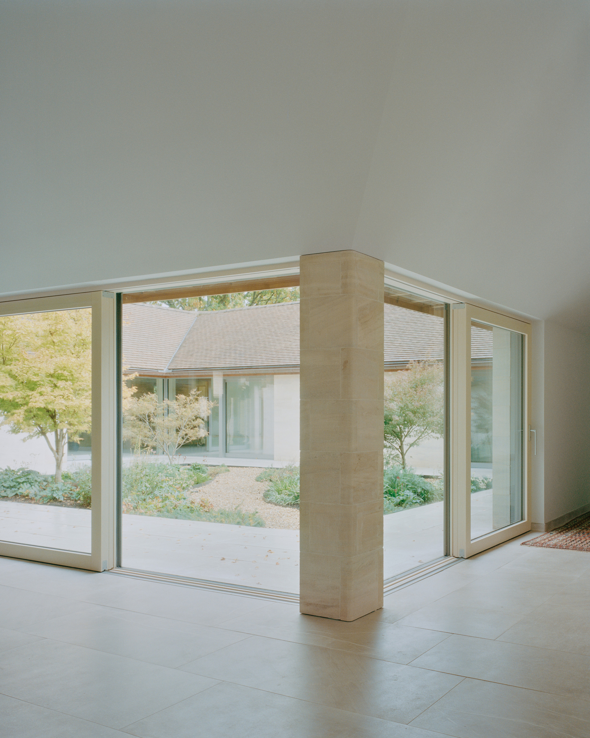 Gallery of Eavesdrop House / Tom Dowdall Architects - 10