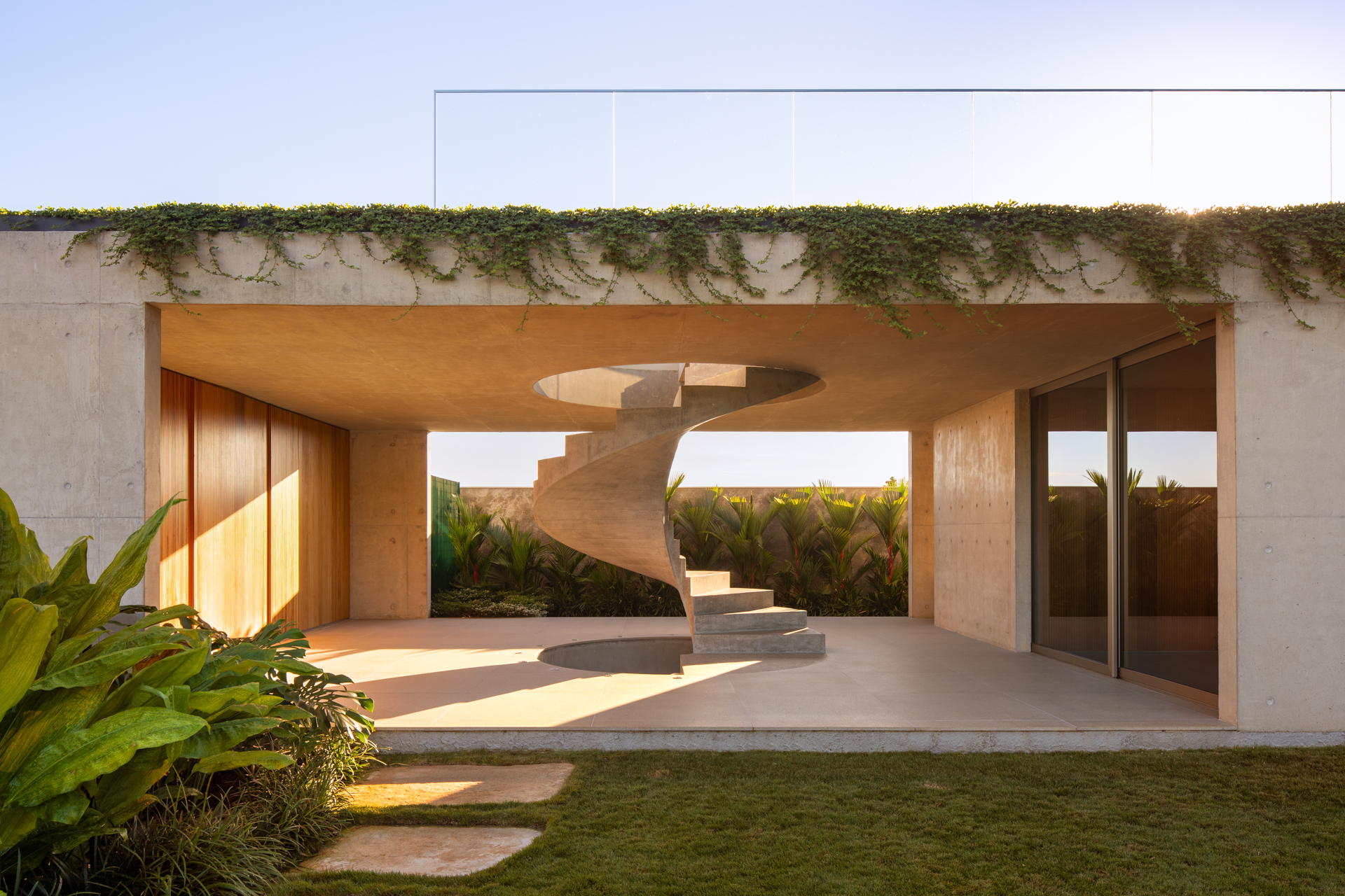 Gallery of São Carlos Residence / Gui Mattos - 3