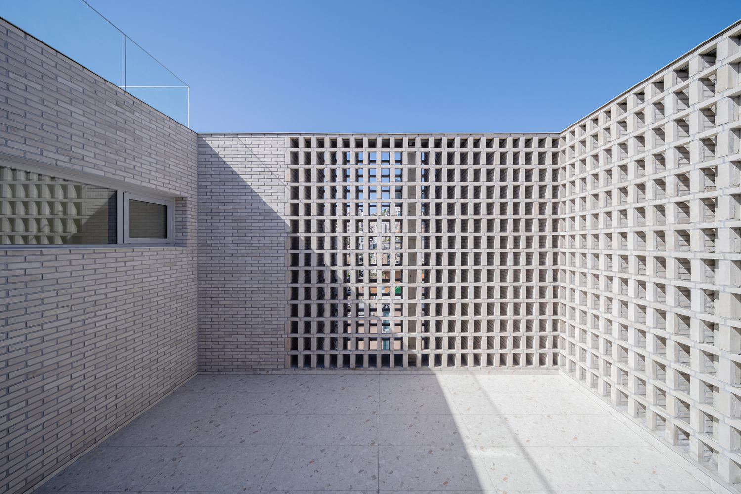 Gallery of Montage Hannam Film Studio and Headquarters / stpmj - 6