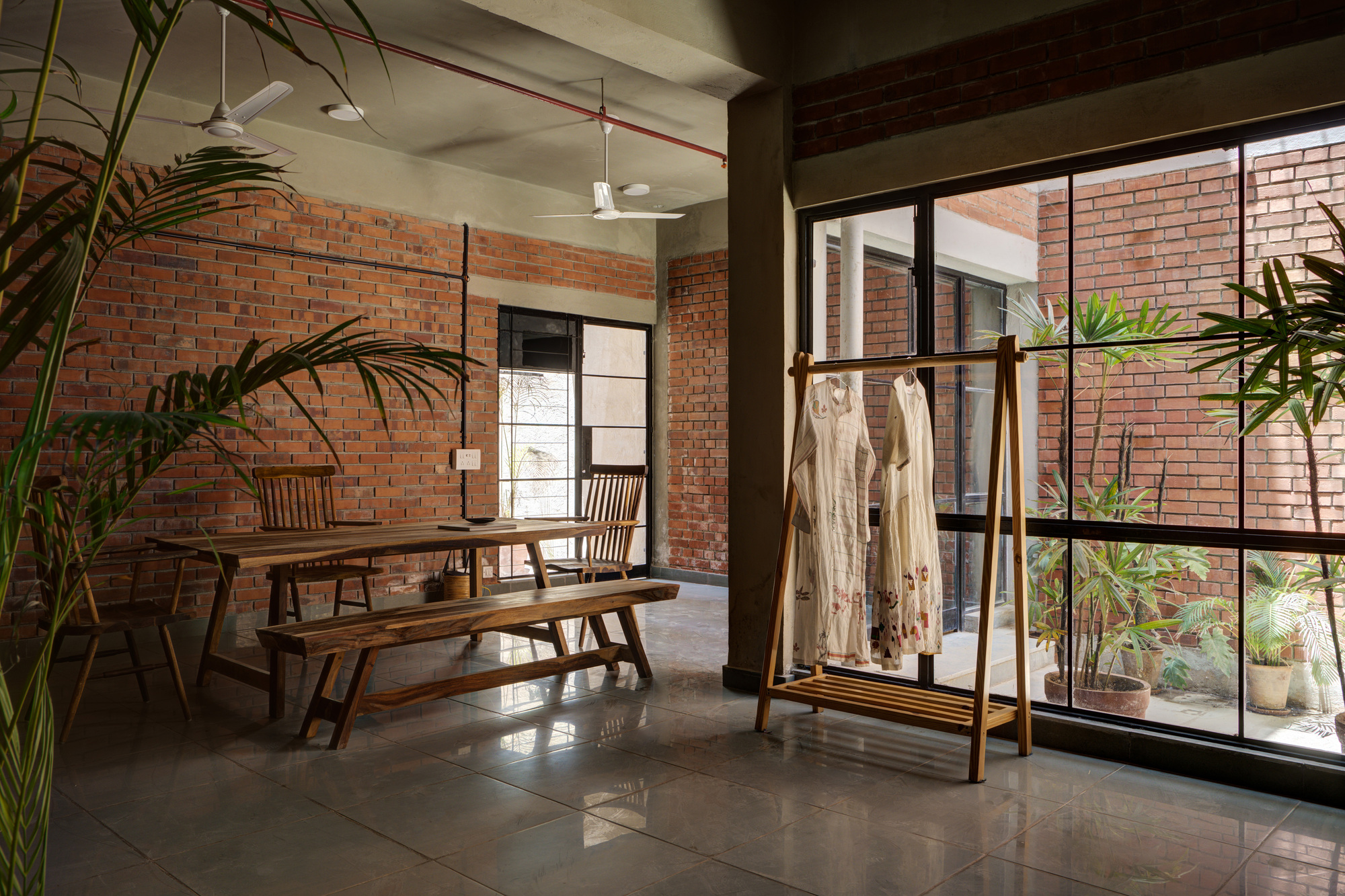 Galeria de Studio Chinar / Juhi Mehta Architects - 7