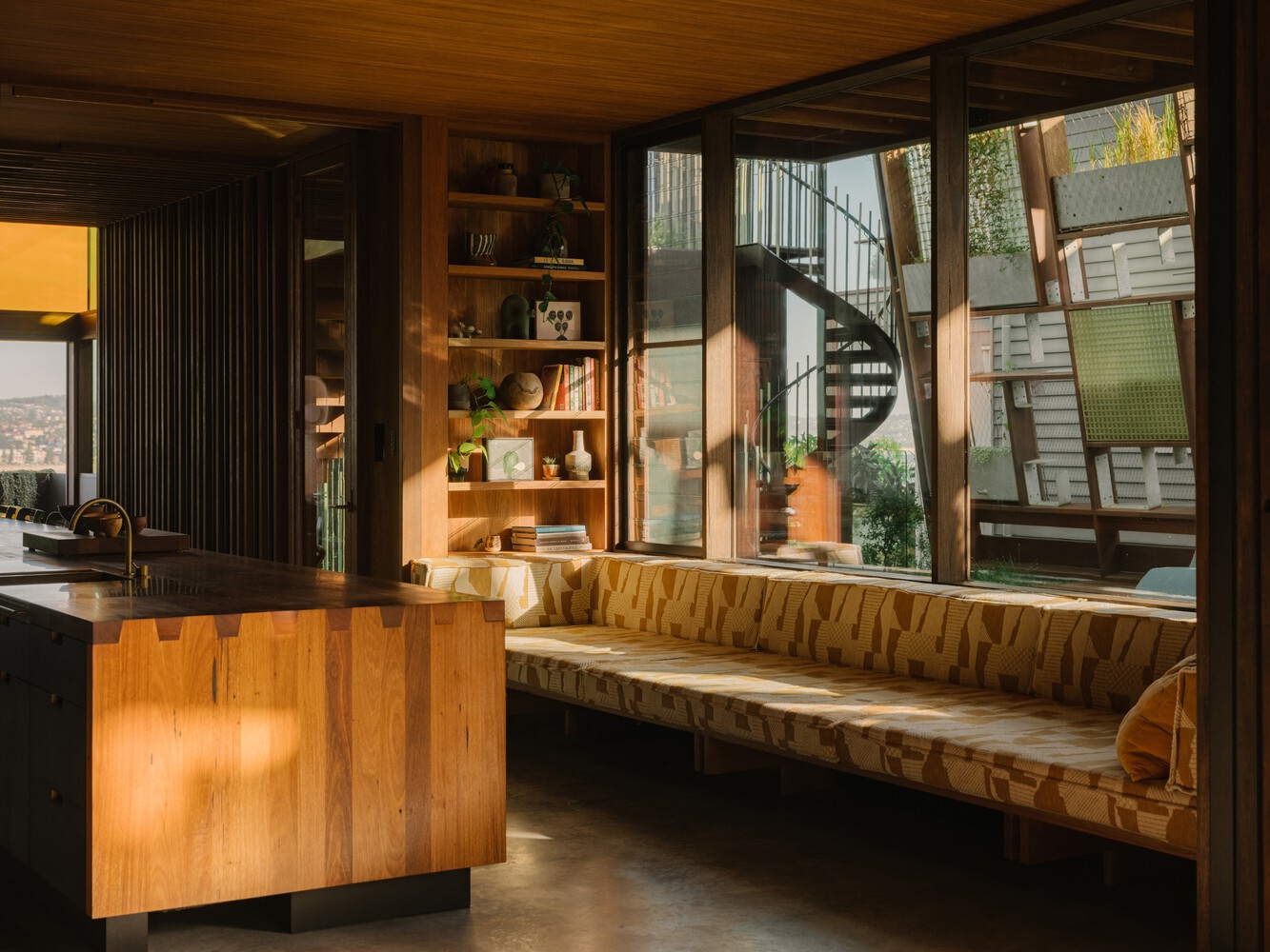 Gallery of Holocene House / CplusC Architectural Workshop - 10