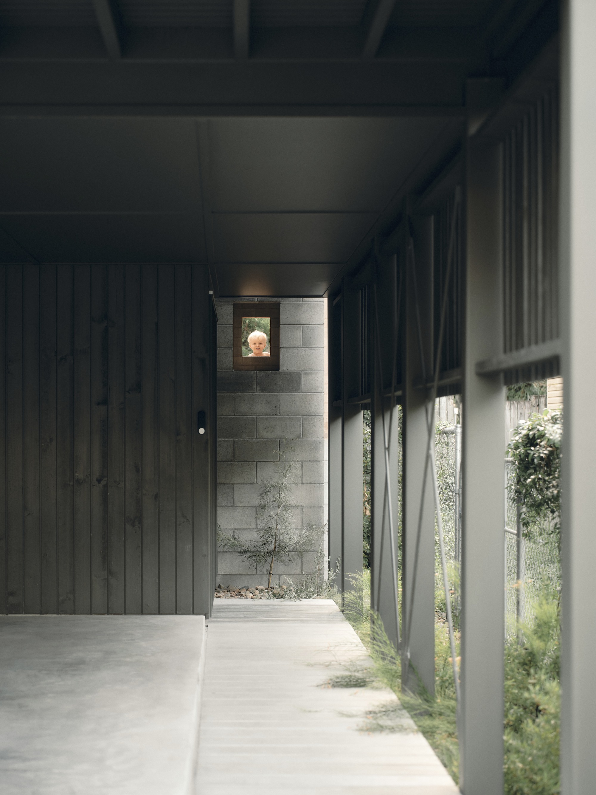 Gallery of High Street House / Lineburg Wang - 7