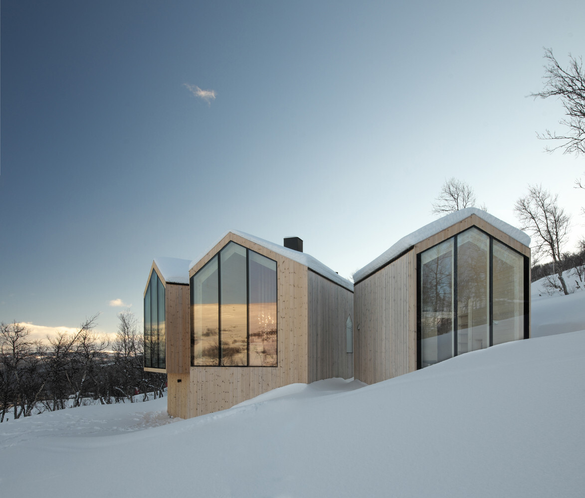 Gallery of Creating Winter Retreats: Snow Resorts and Vacation Home ...